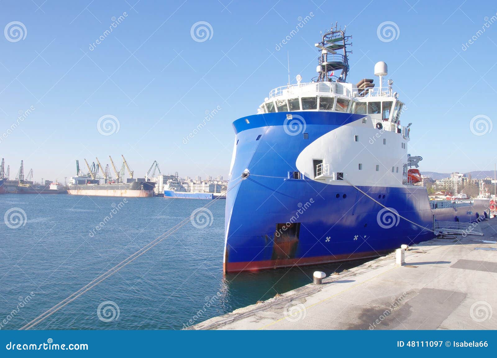 Blue White Inverted Bow Ship Stock Photos - Free & Royalty-Free Stock ...