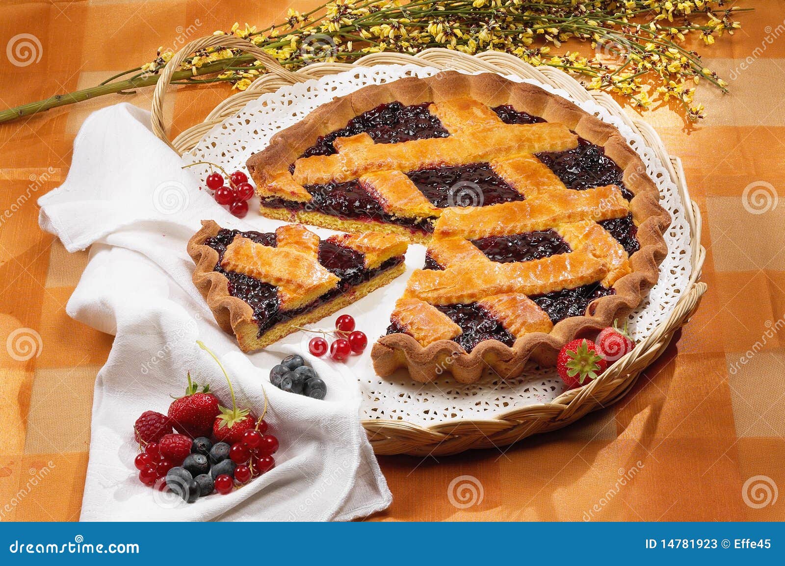 Blueberries jam tart stock image. Image of pastry, sweet - 14781923