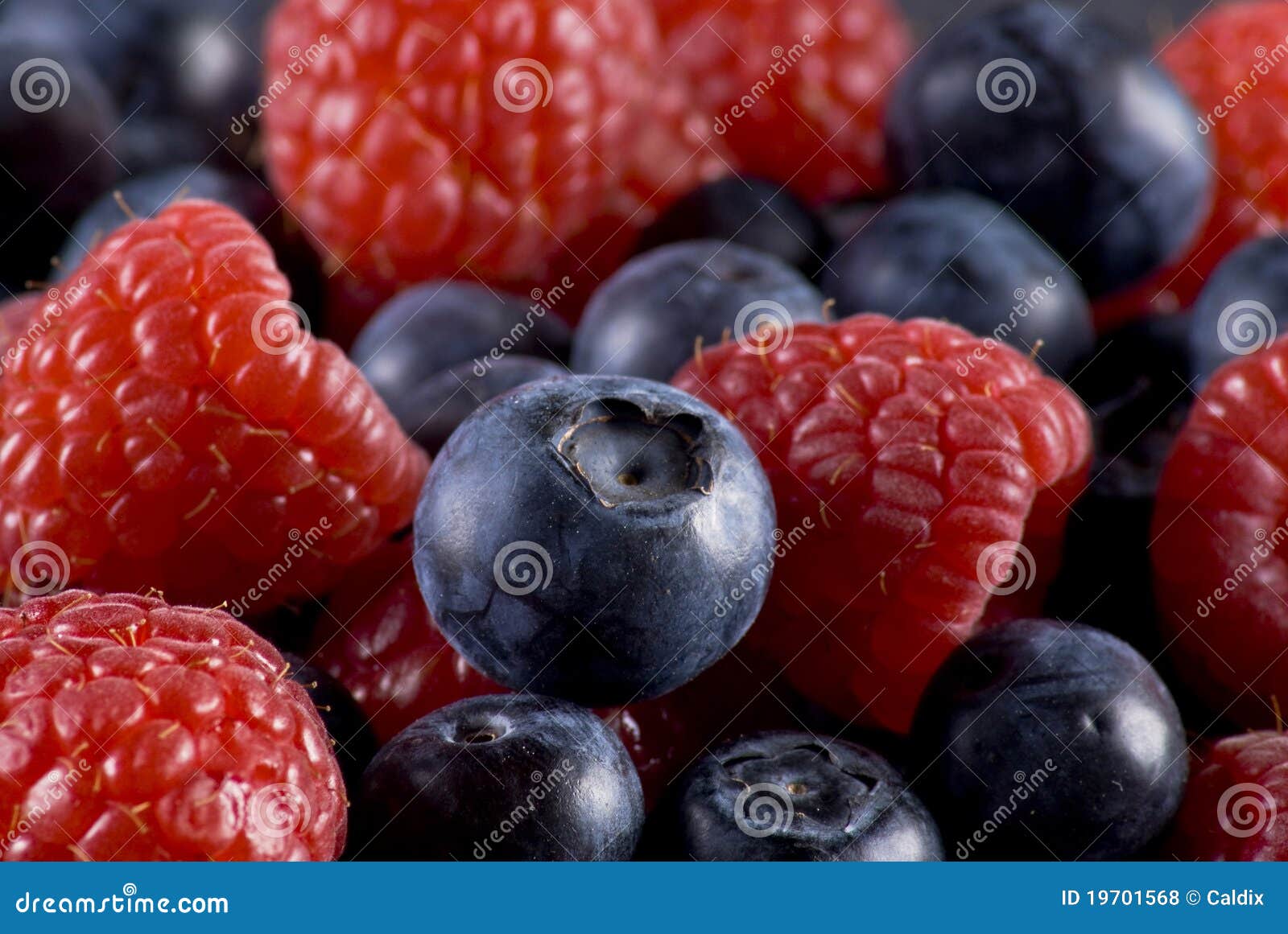 Blueberries and Raspberries Stock Photo - Image of blue, gourmet: 19701568