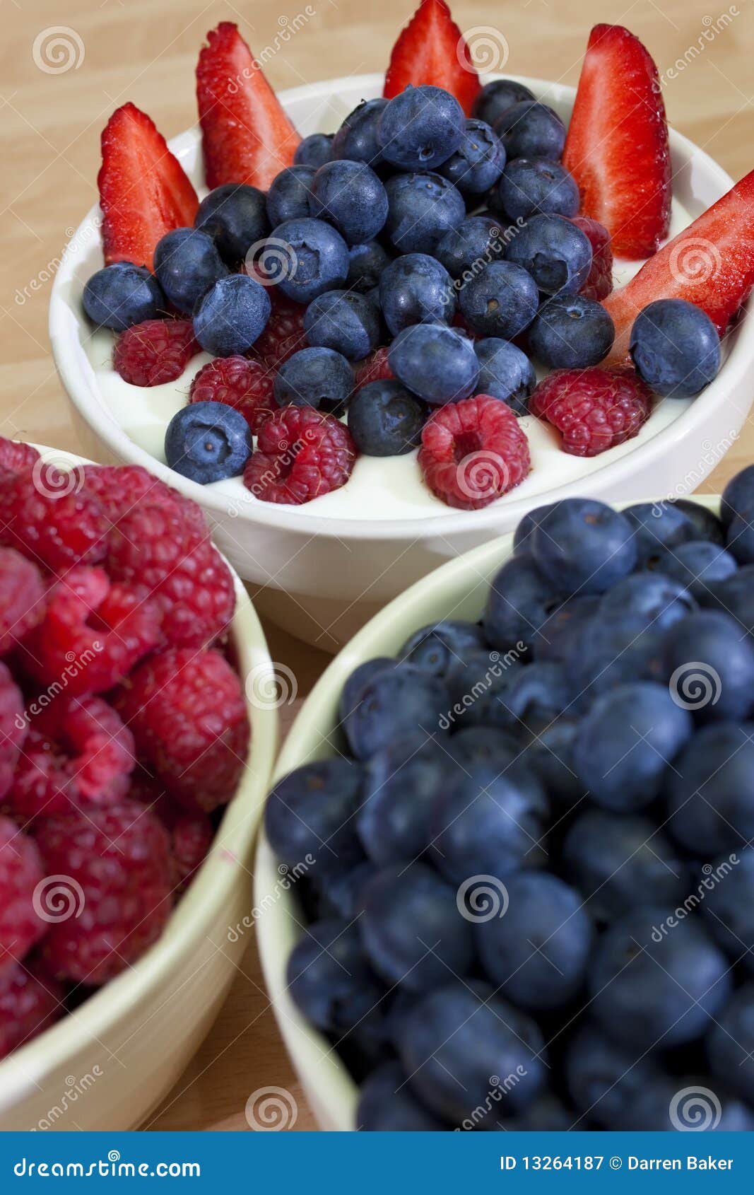 Blueberries, Raspberries & Strawberries in Yogurt Stock Image - Image ...