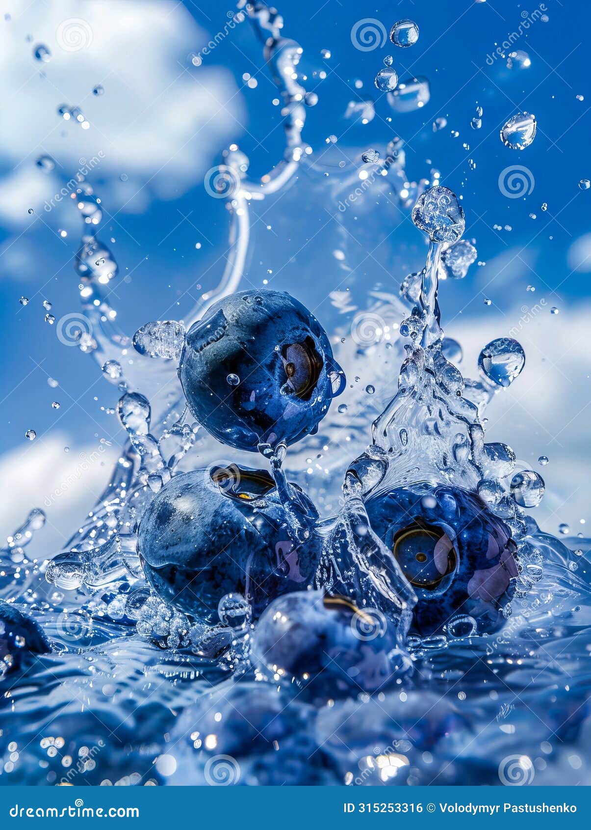 Blueberries in Water with Bubbles Stock Photo - Image of drop, bubble ...