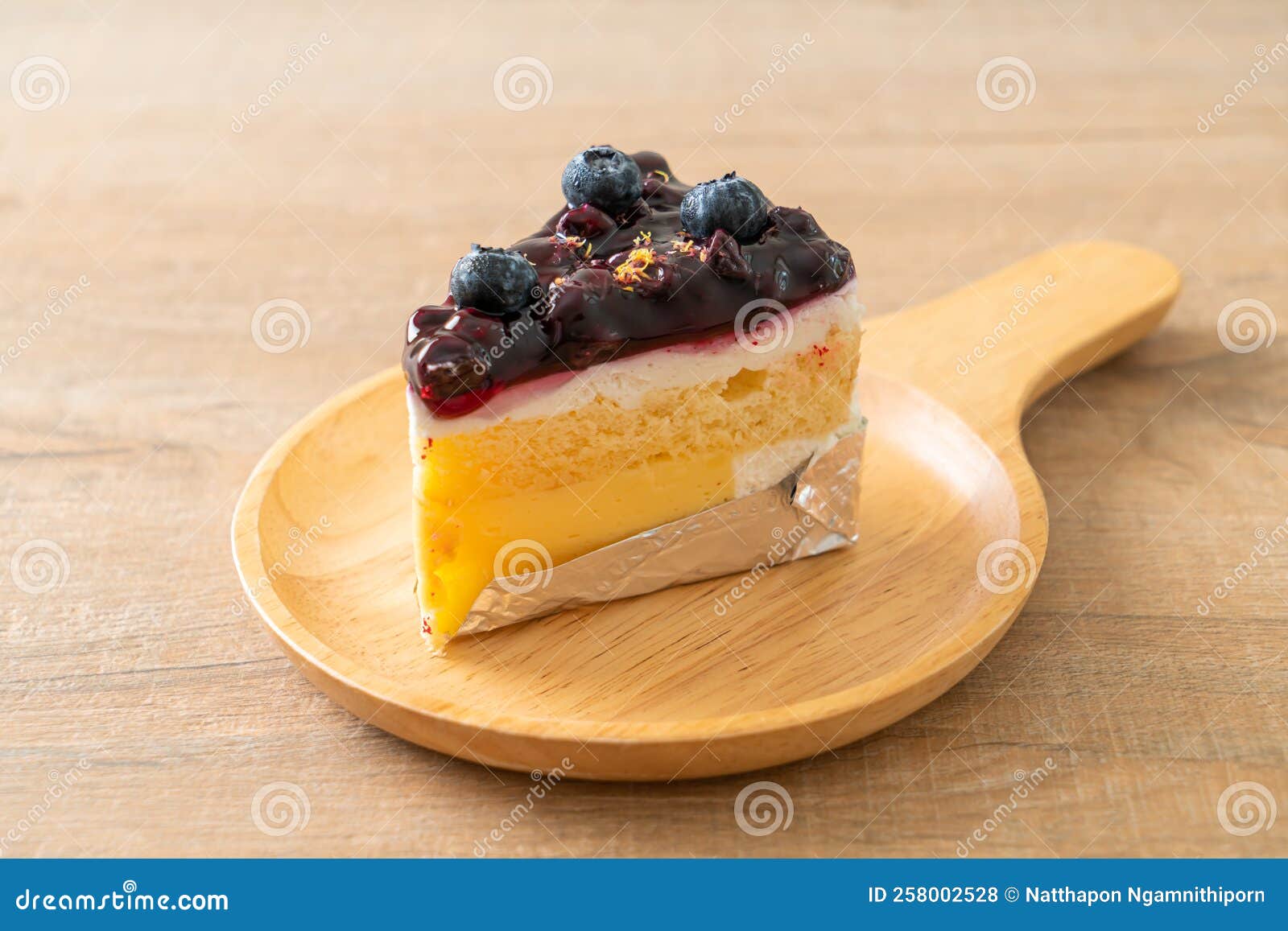 Blueberry Cheese Cake on Plate Stock Photo - Image of crust, berry ...