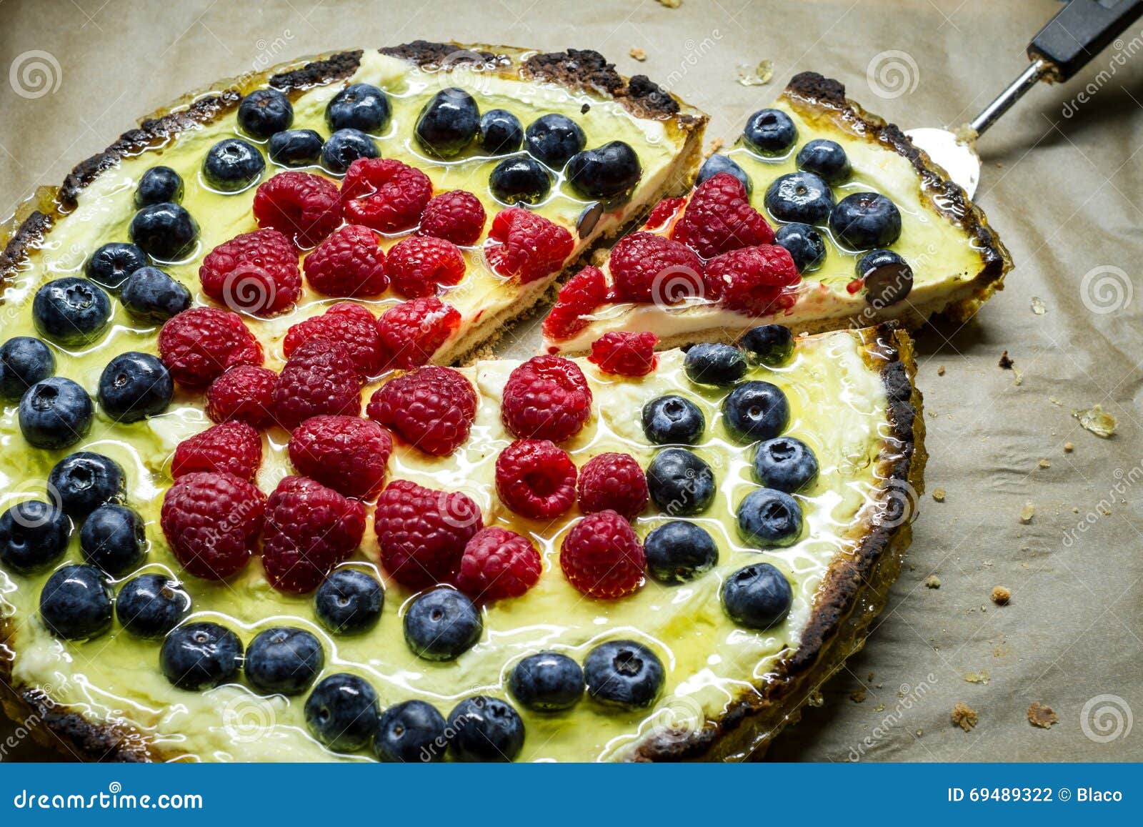 Blueberry raspberry tart stock photo. Image of cream - 69489322