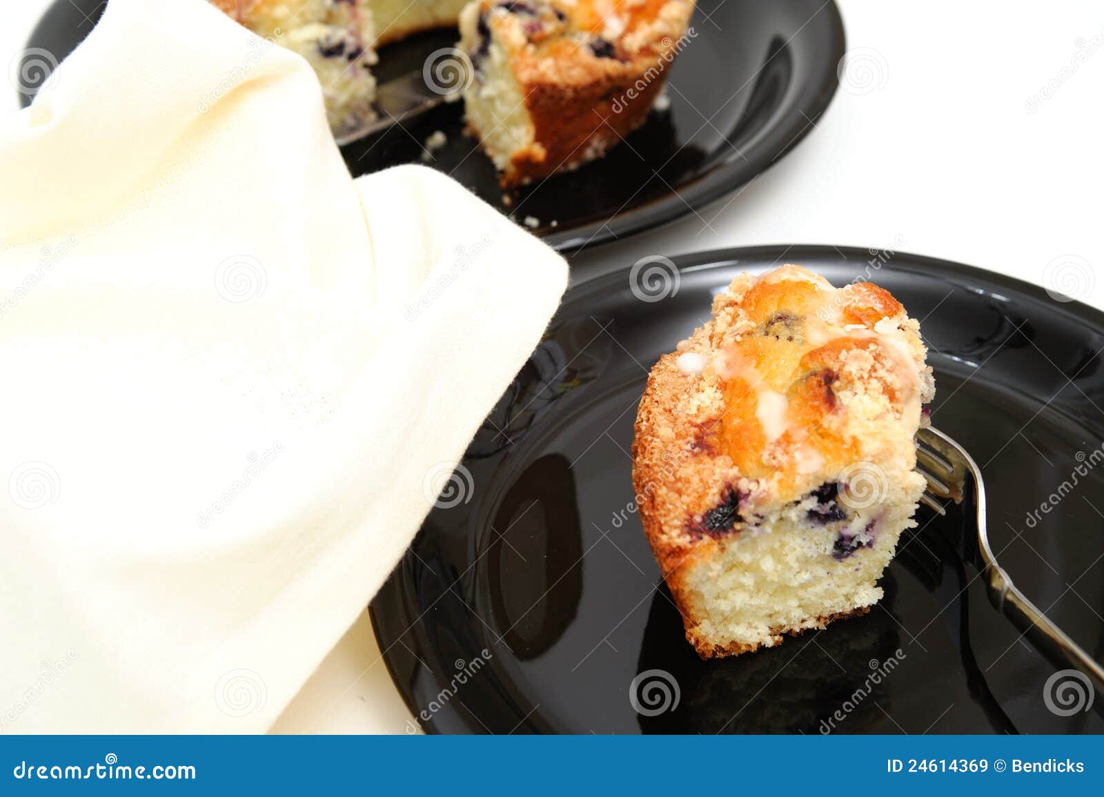 Blueberry Ring Cake stock image. Image of snack, dessert - 24614369