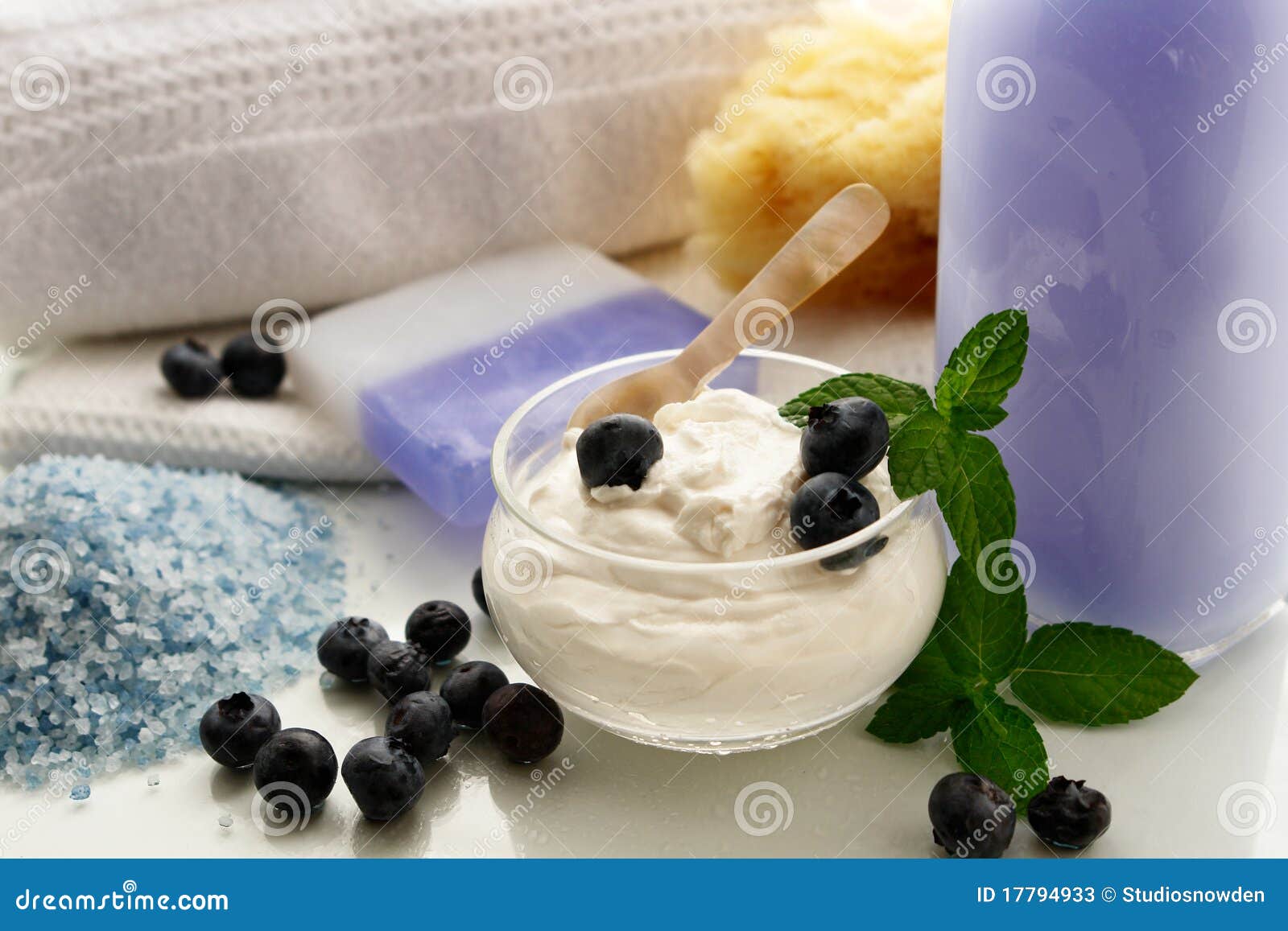 Blueberry spa treatment stock image. Image of moisturizer - 17794933