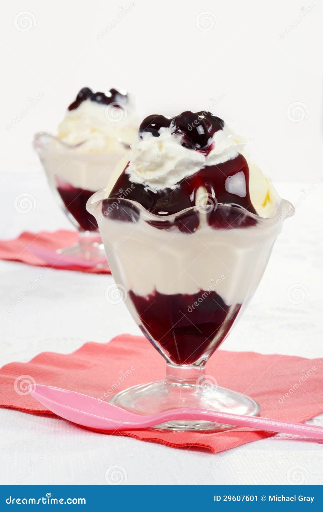 Blueberry sundae stock image. Image of scoop, icecream - 29607601