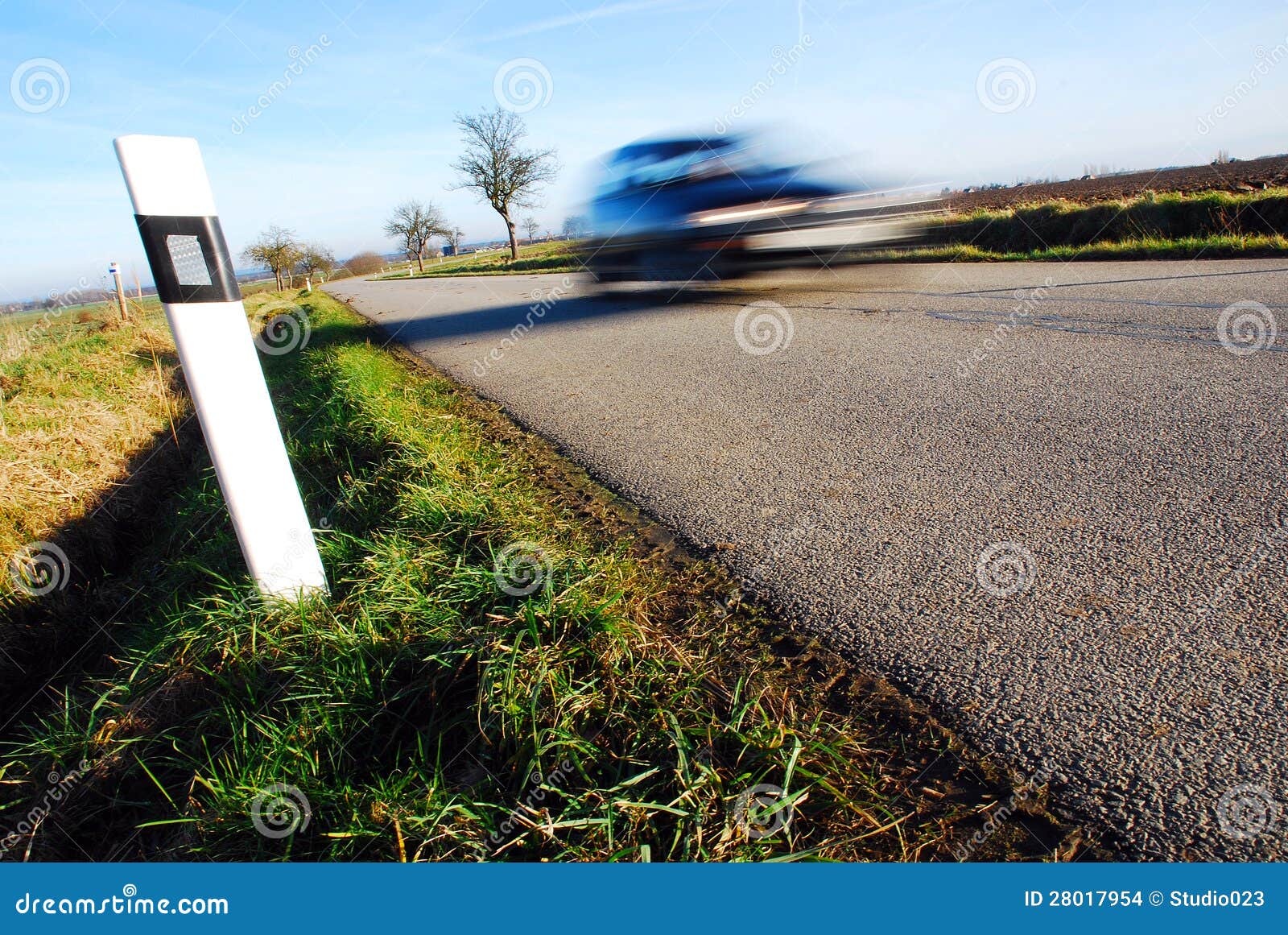 Blurred car on the road stock photo. Image of morning - 28017954