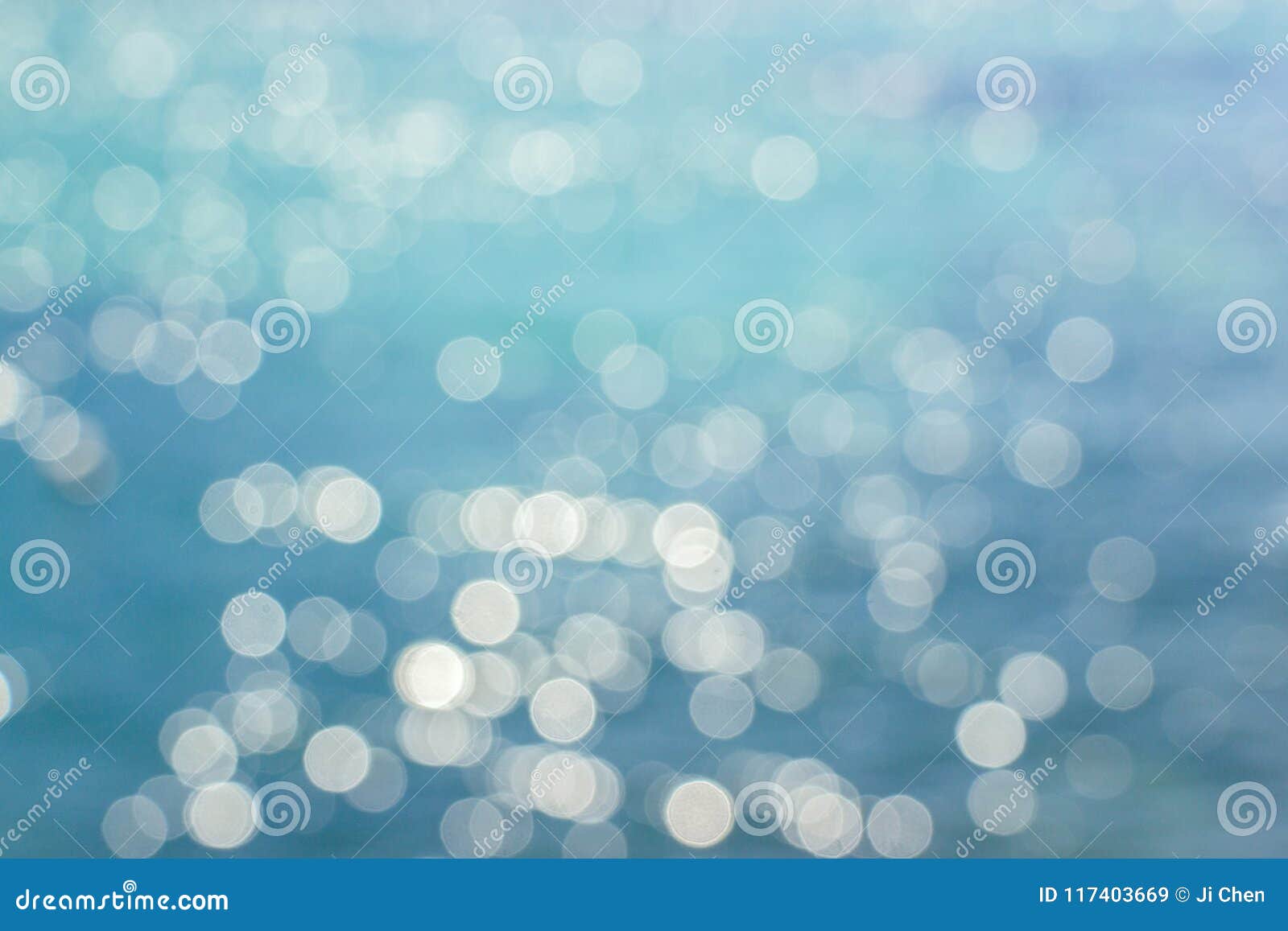 Blurry light spot on ocean stock image. Image of glitter - 117403669