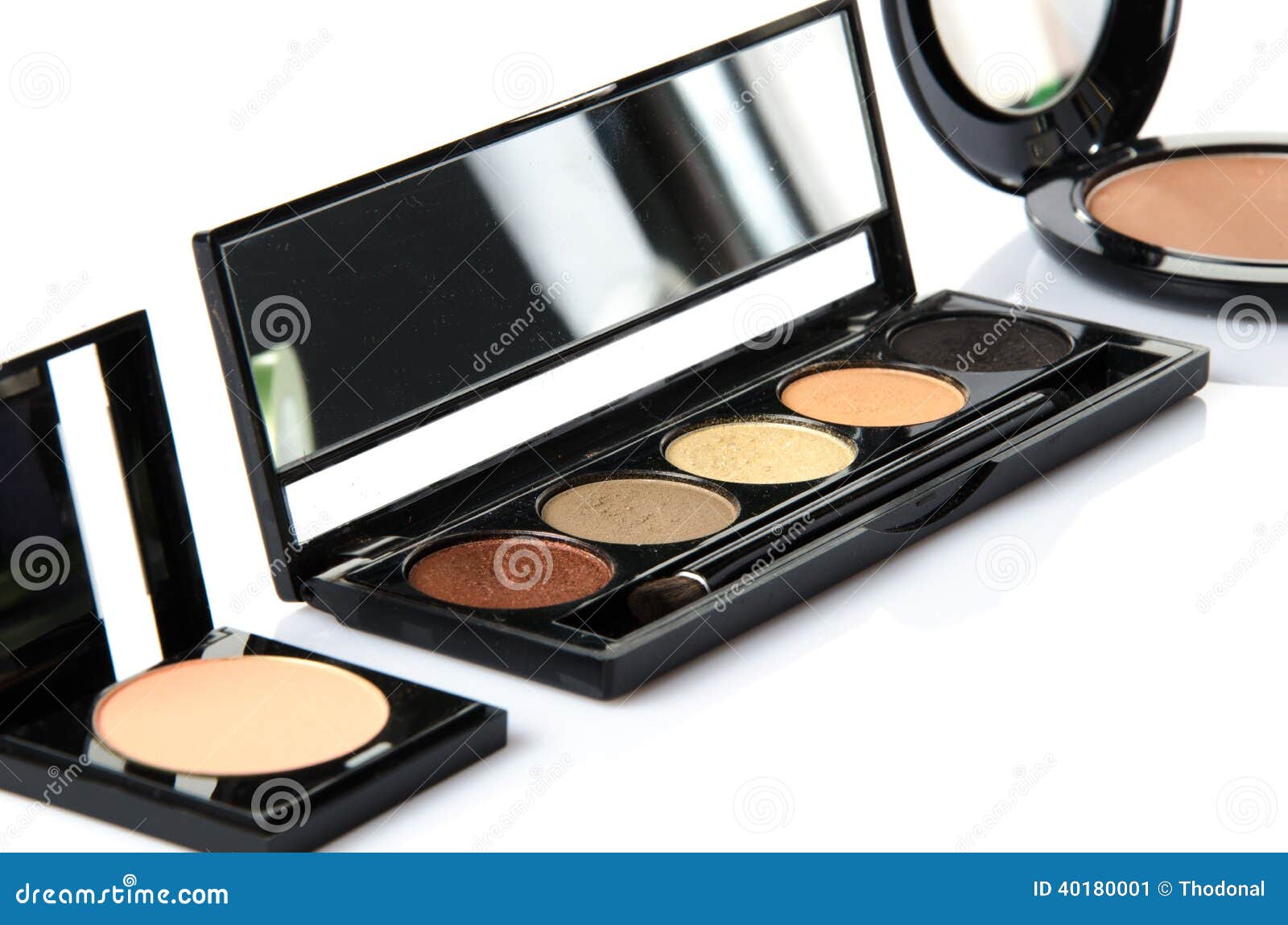 Blusher in black box stock image. Image of skincare, beautiful - 40180001