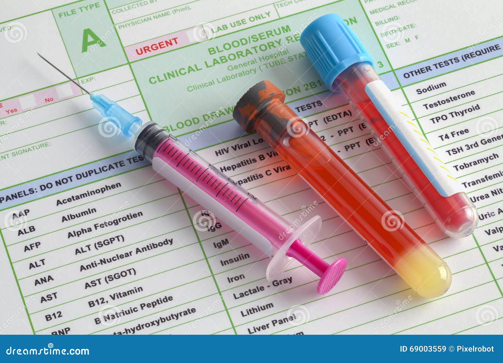 Blut-Laborarbeit stockbild. Bild von halterung, labor - 69003559