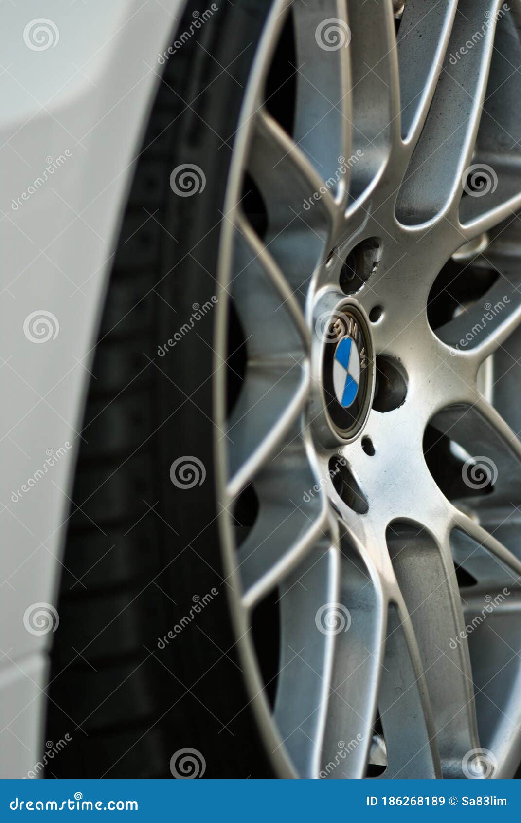 BMW car logo on wheel editorial stock image. Image of germany - 186268189