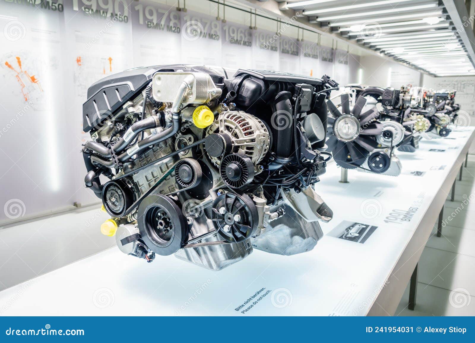 BMW engines display editorial photo. Image of machine - 241954031