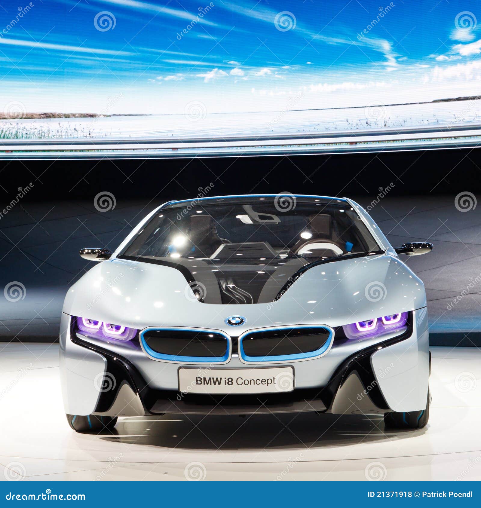 BMW i8 Concept Car editorial stock photo. Image of exhibition - 21371918