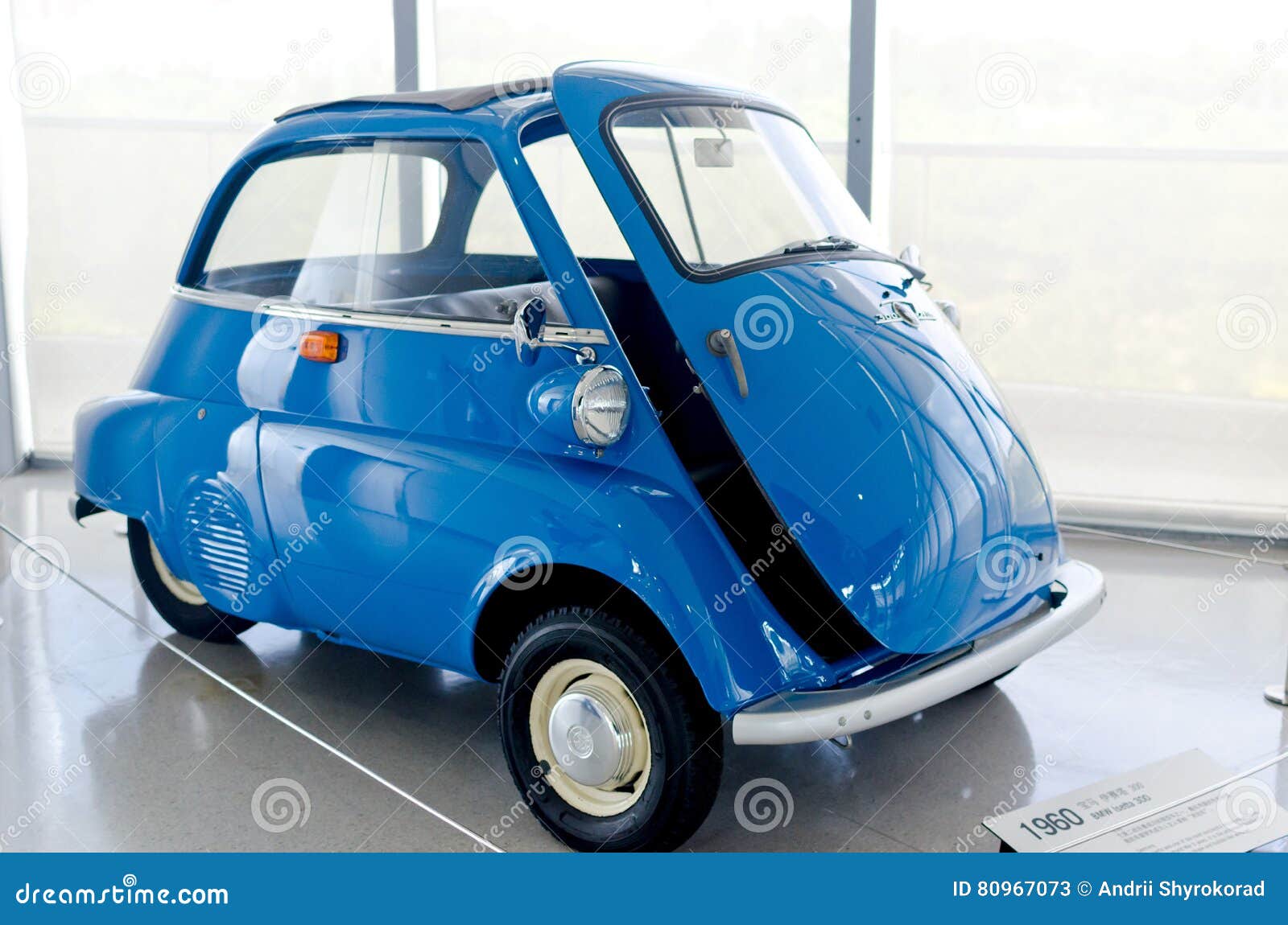BMW Isetta photo stock éditorial. Image du véhicule, sixties - 80967073