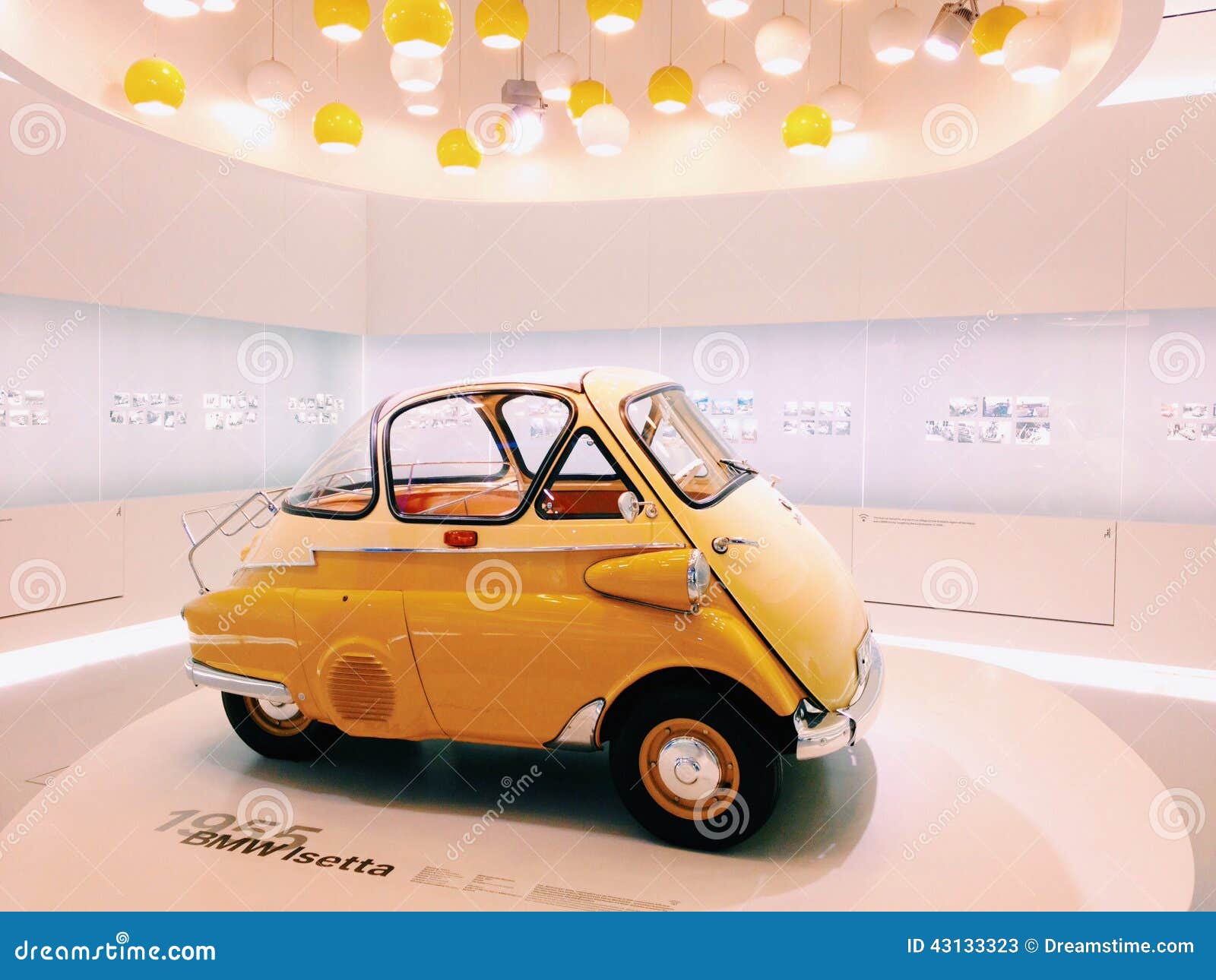 BMW 1955 iSetta editorial stock photo. Image of isetta - 43133323