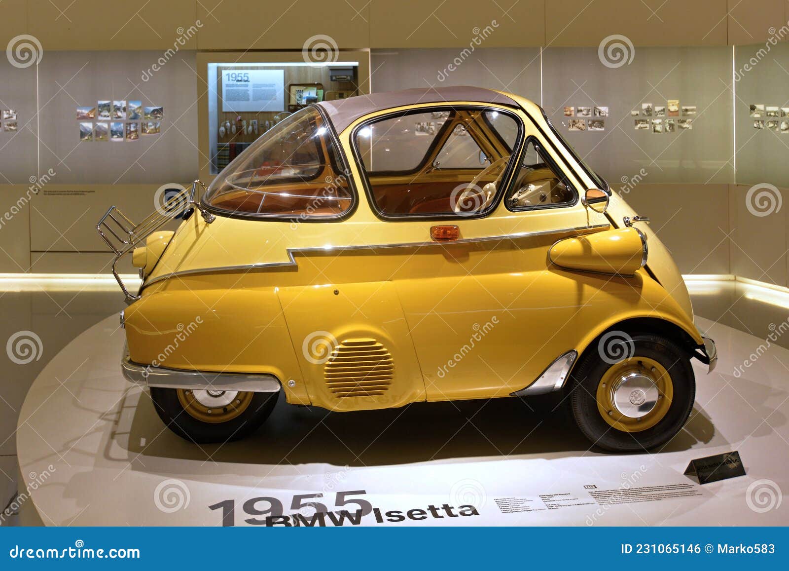 BMW Isetta 250 (1955) editorial photo. Image of years - 231065146