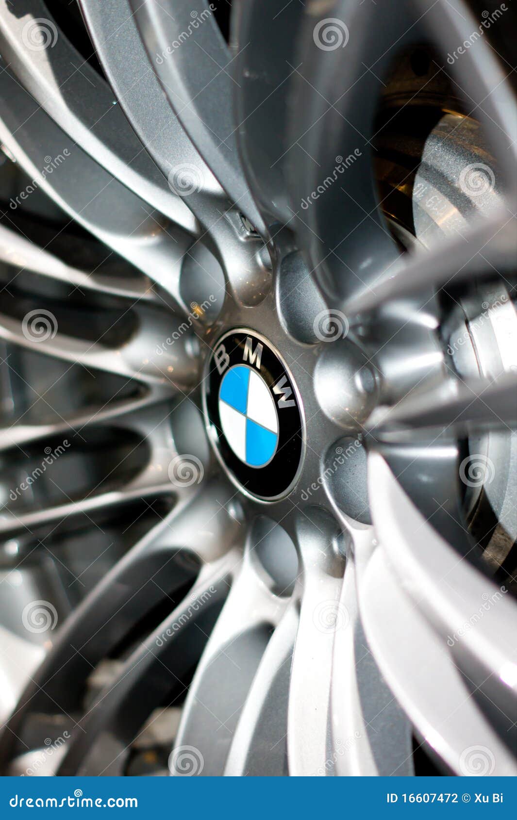 BMW M3 wheel logo editorial photography. Image of brand - 16607472
