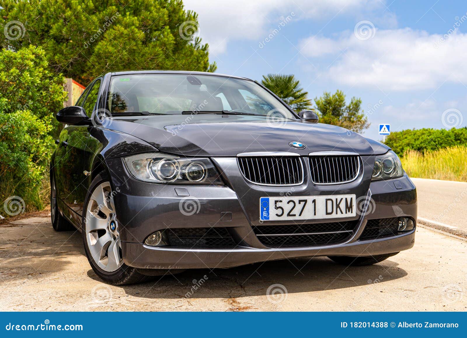 BMW 3 Series E90 330i Sparkling Graphite at the Mountain Editorial ...
