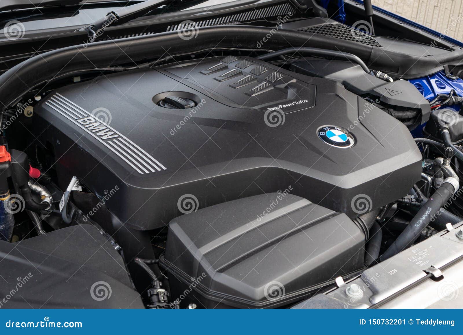 BMW 3-Series Engine editorial photo. Image of automotive - 150732201