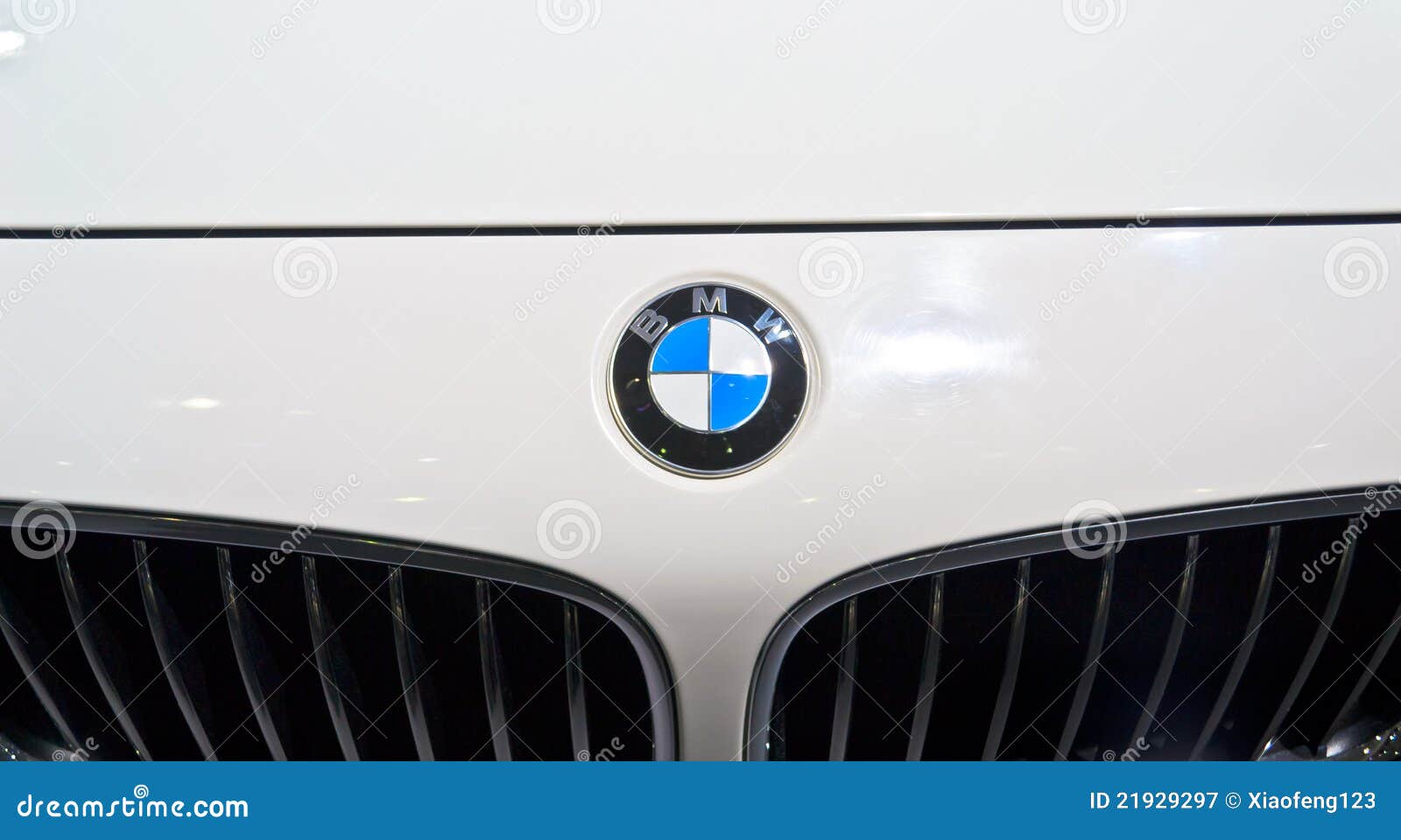 BMW-Zeichen redaktionelles stockfotografie. Bild von baumuster - 21929297