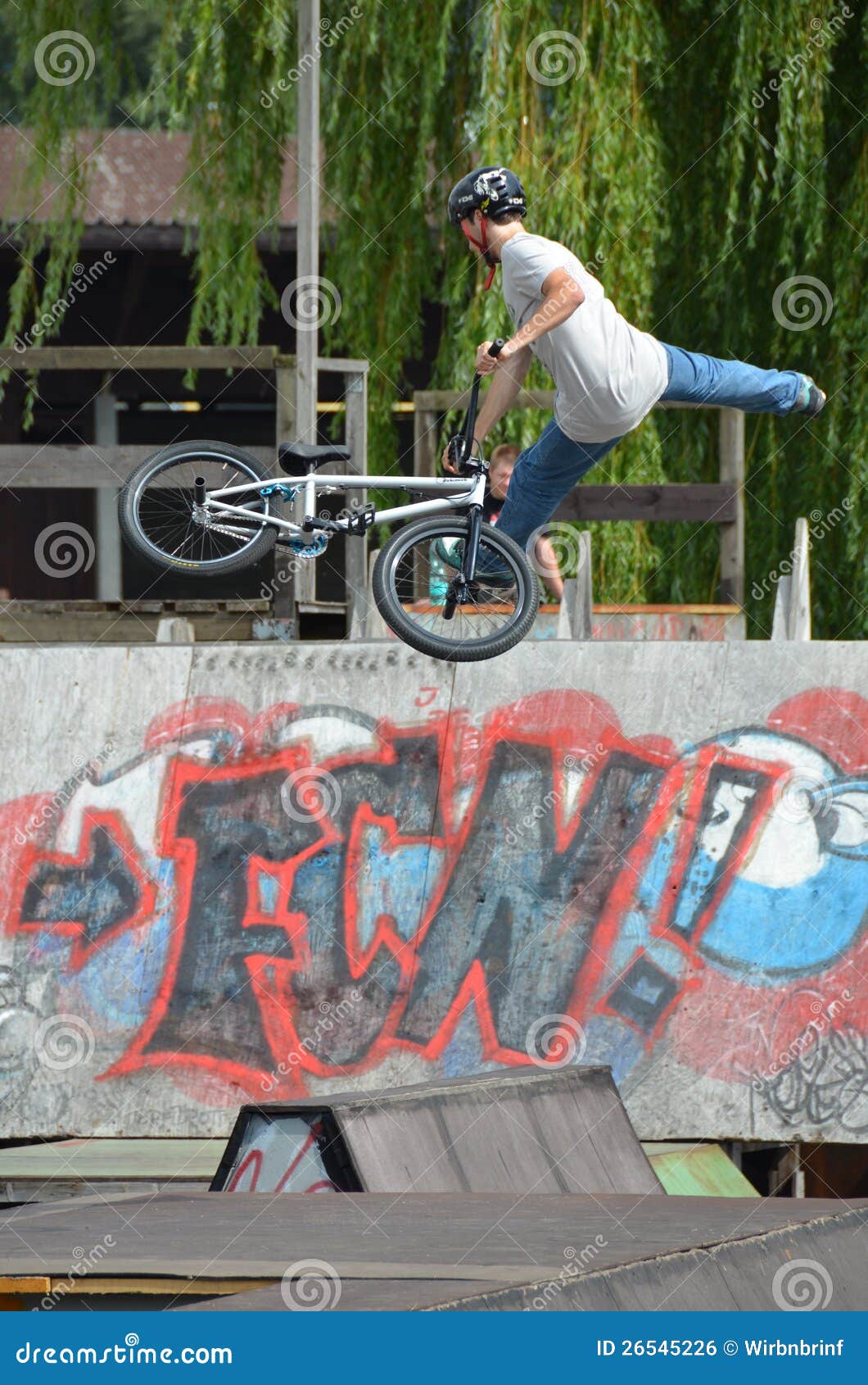 Bmx biker editorial photo. Image of artistic, skater - 26545226