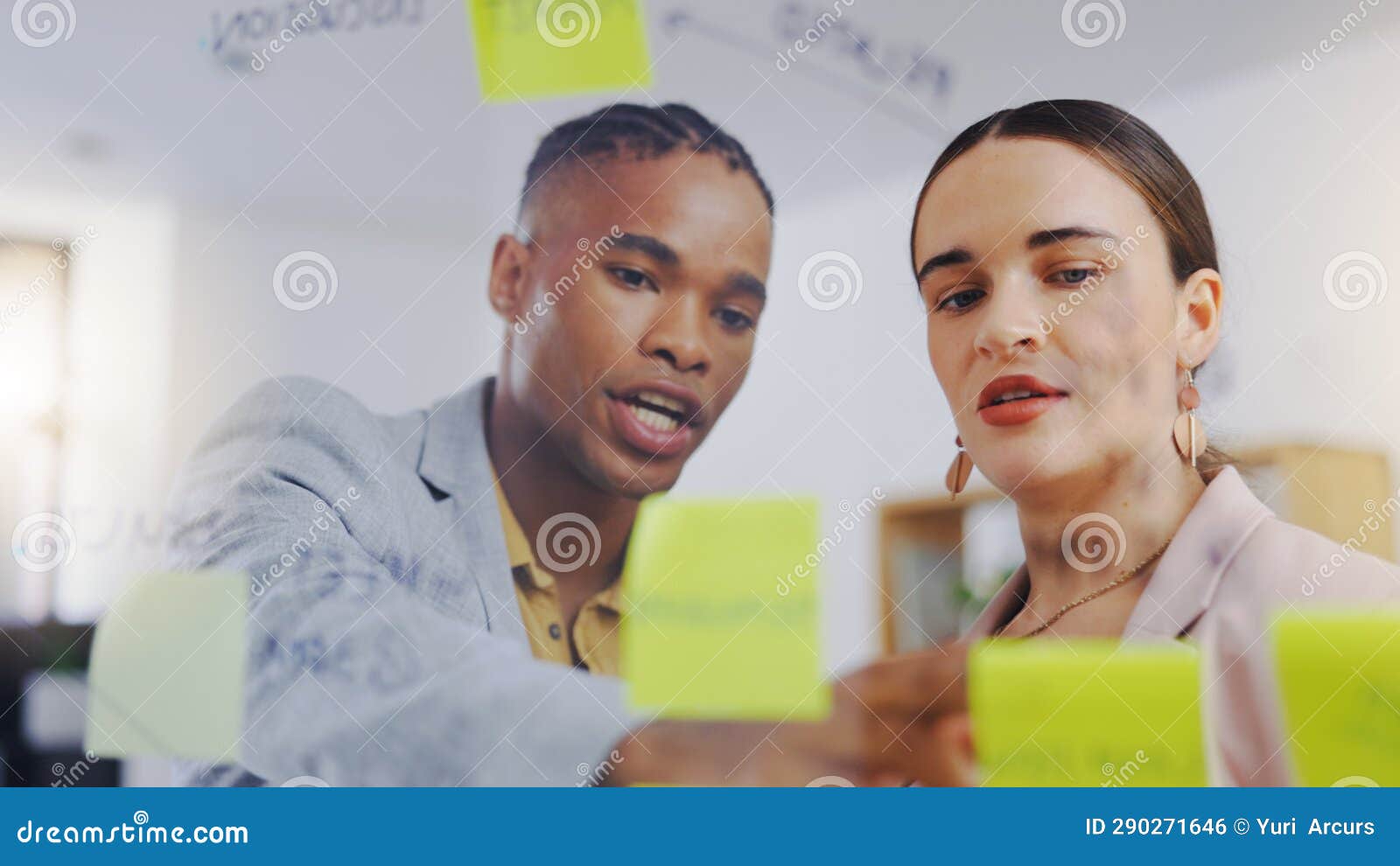 Board, Explain or Business People Teamwork, Communication and ...