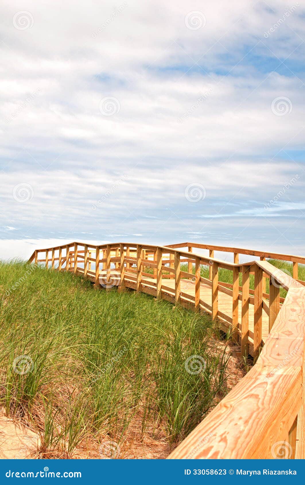 Board Path Way Leading To Beach Stock Image - Image of pier, fence ...