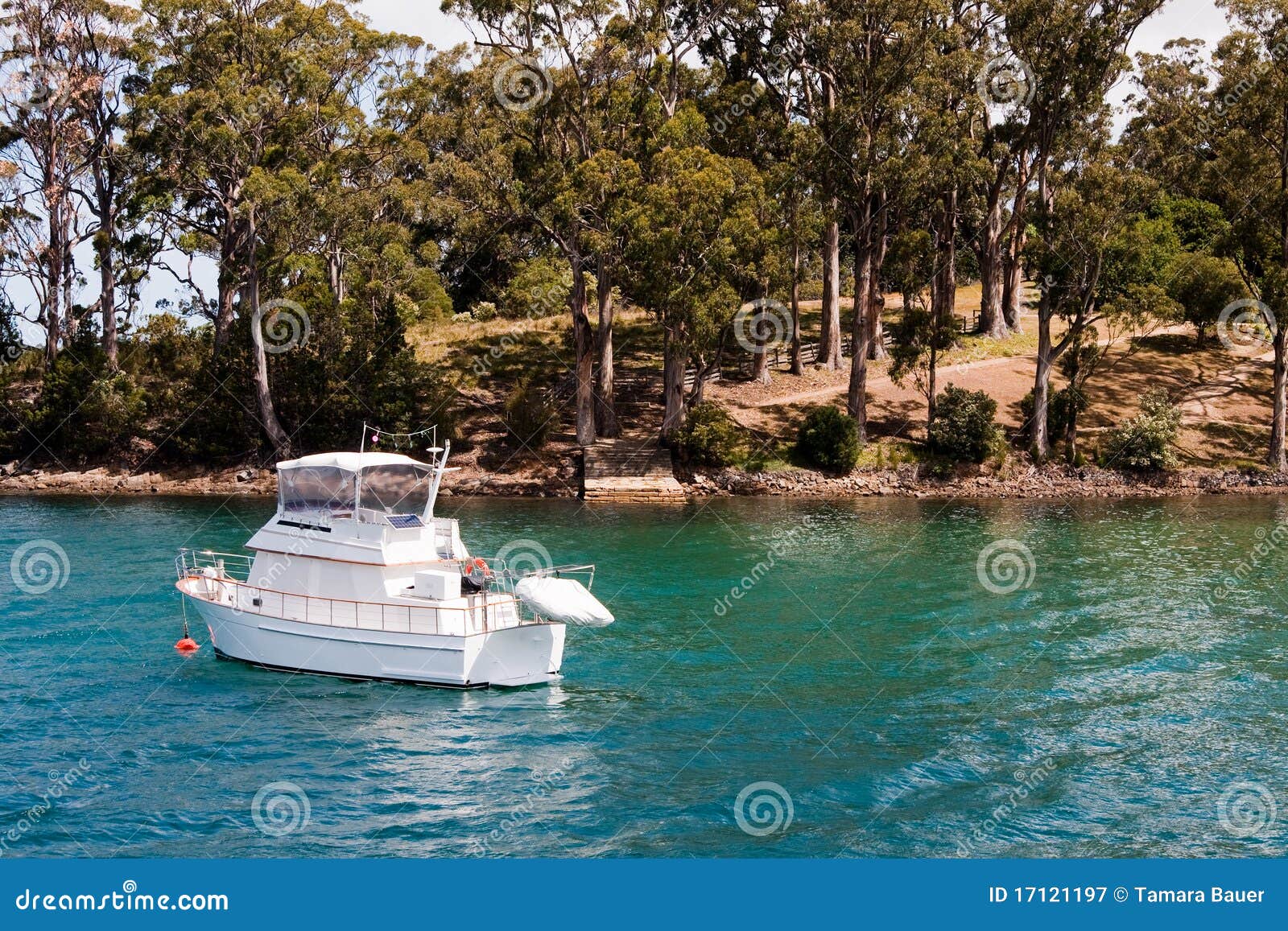 Boat in bay, Port Arthur stock image. Image of summer - 17121197