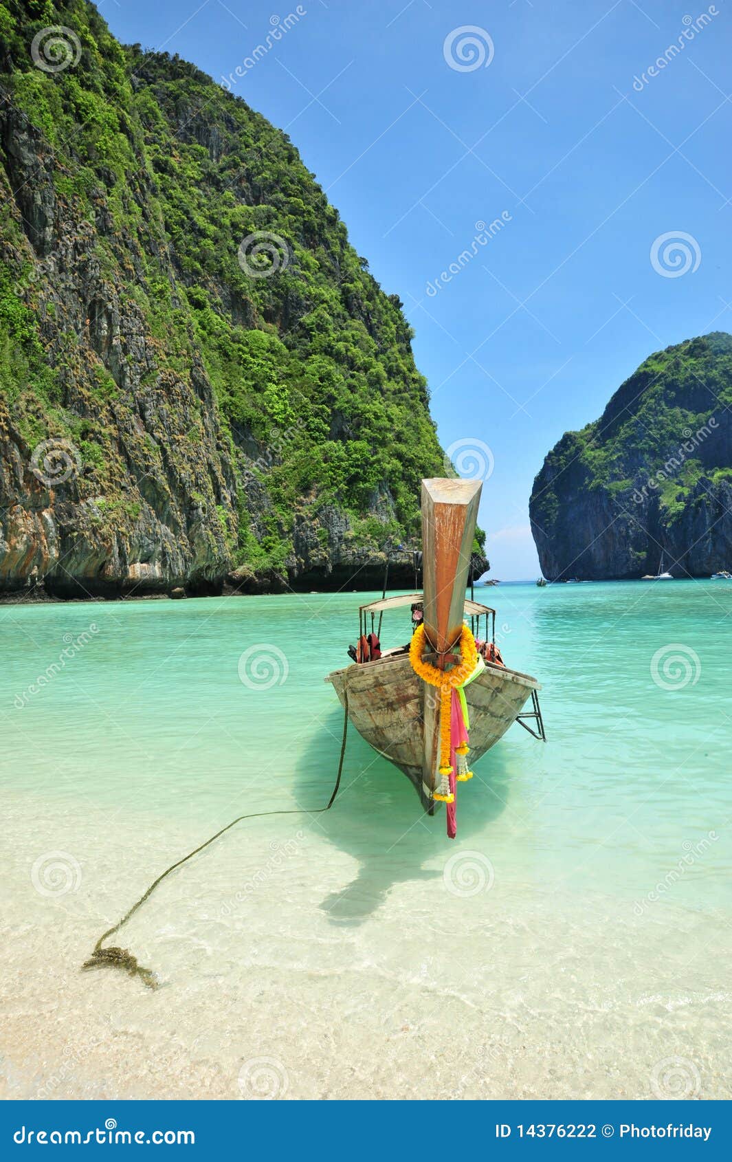 Boat in Beach stock photo. Image of clear, bamboo, island - 14376222