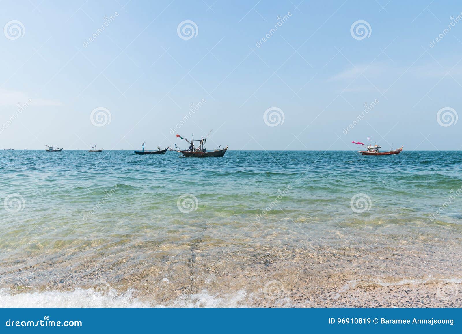 Boat and Beautiful Blue Ocean Stock Image - Image of beach, travel ...