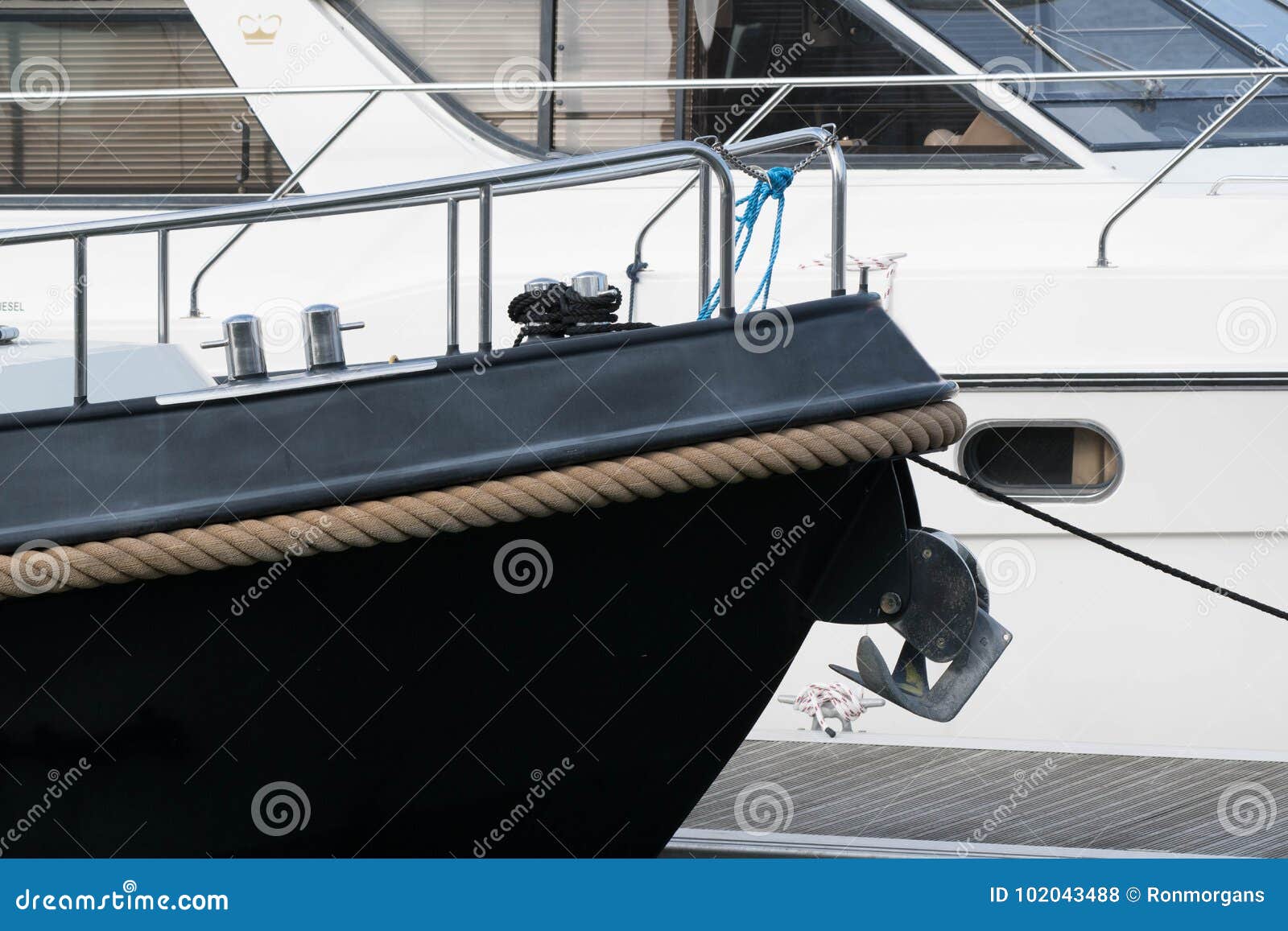 Boat bow with rope fender stock photo. Image of bows - 102043488