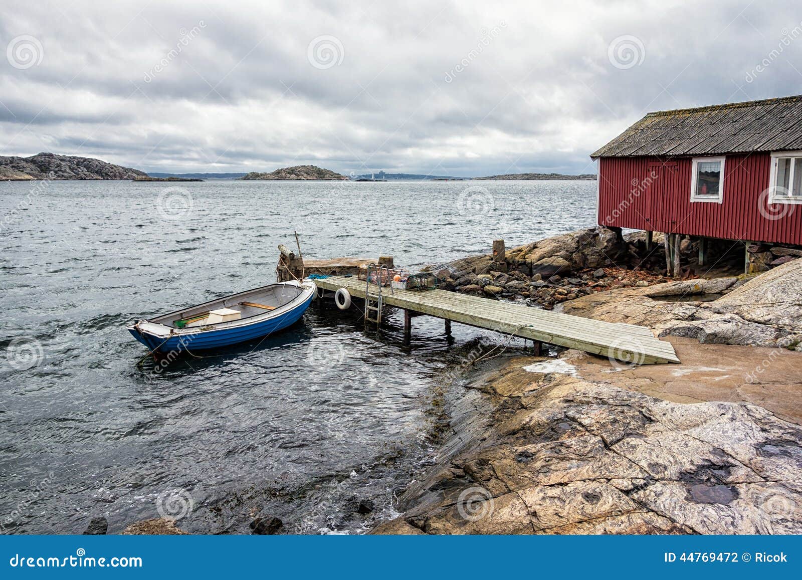 Sweden Boat Dock 5 Stock Photos - Download 1,090 Royalty Free Photos