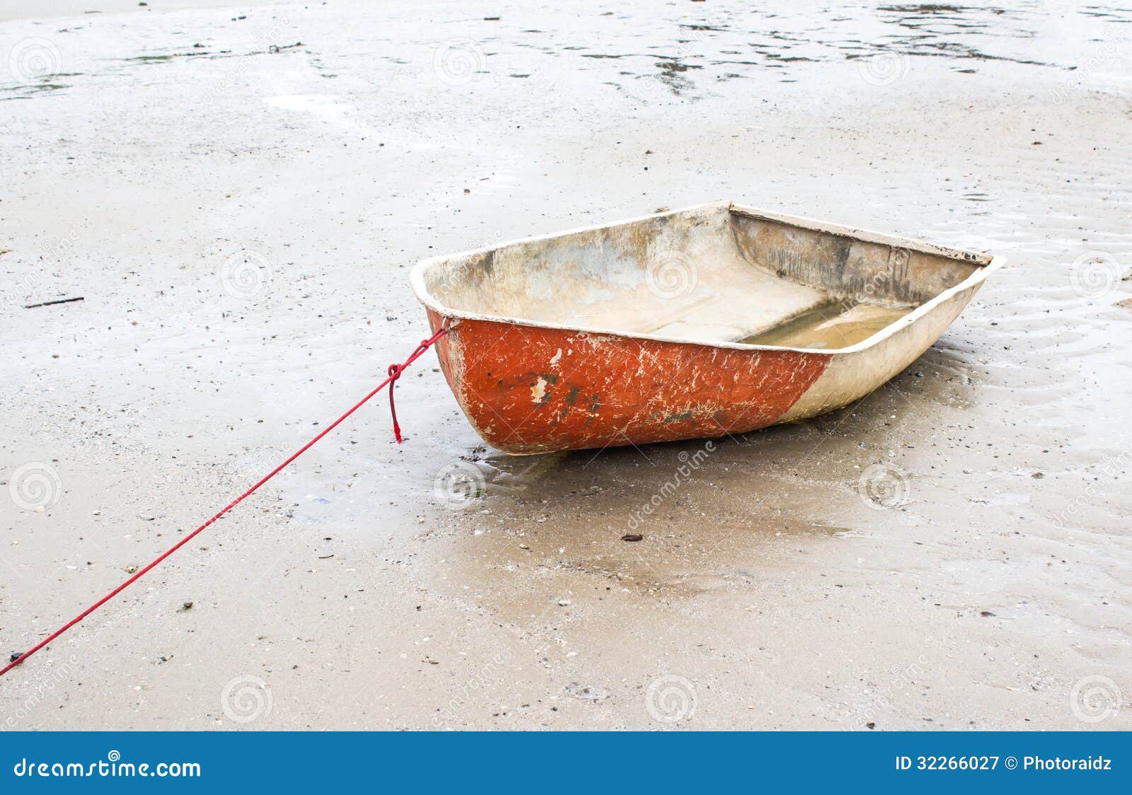 Boat full with sand stock image. Image of load, full - 32266027