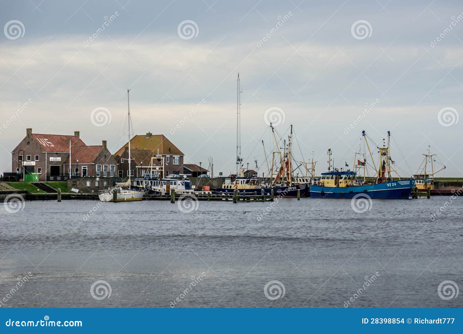 Boat Harbor editorial stock image. Image of dutch, holland - 28398854