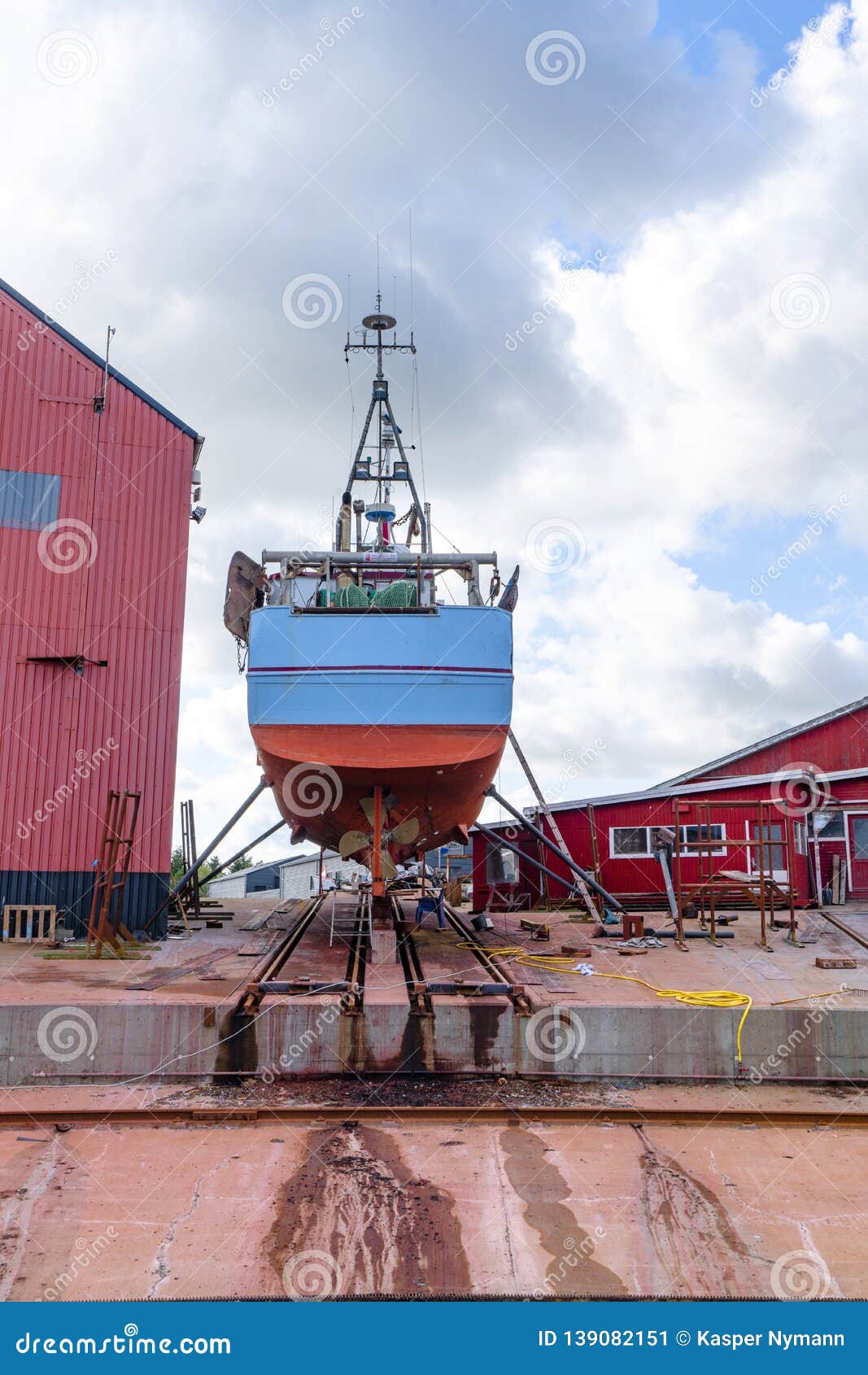 Boat on land at the docks stock image. Image of ground - 139082151