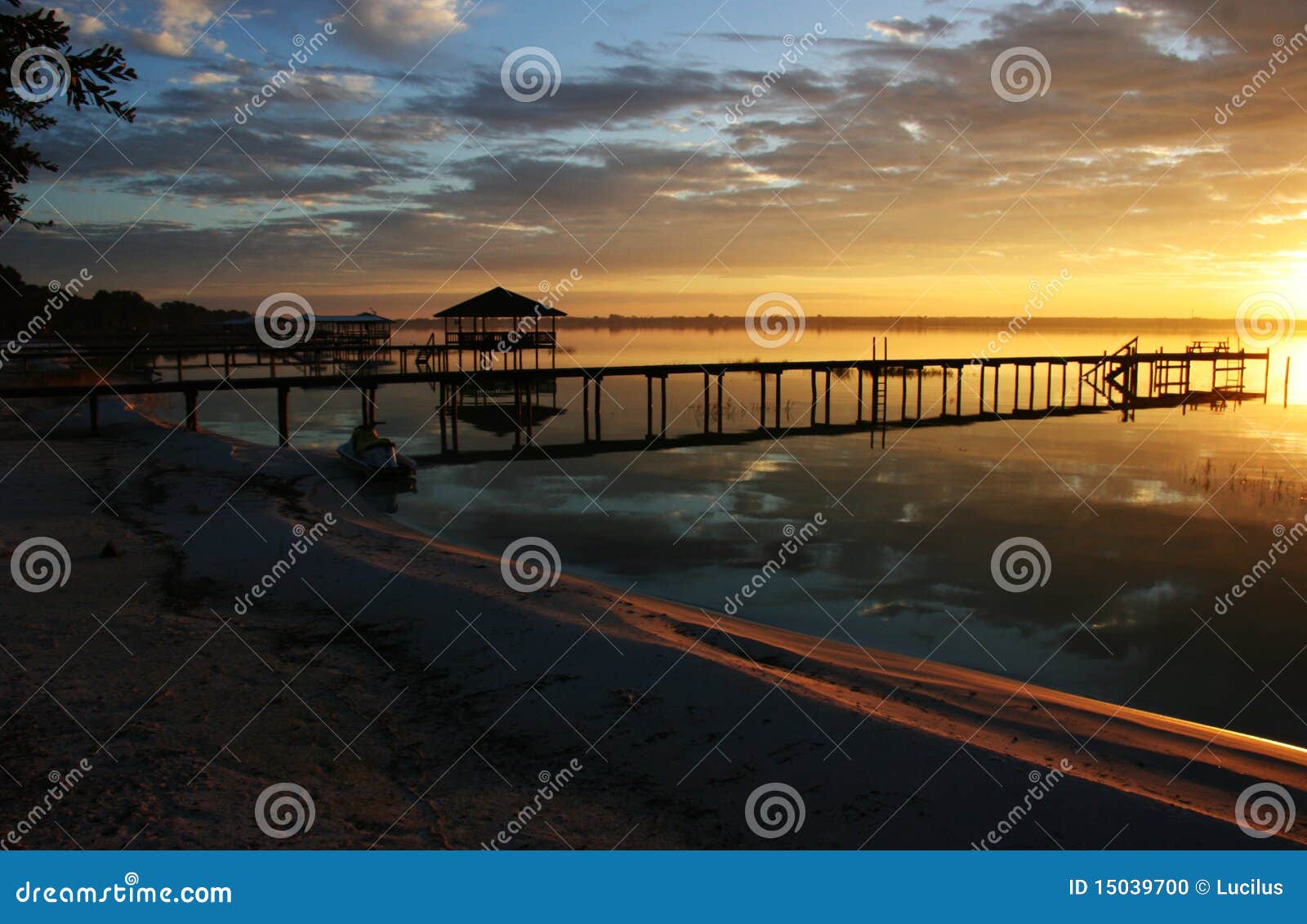 Boat pier stock photo. Image of water, dock, pillars - 15039700