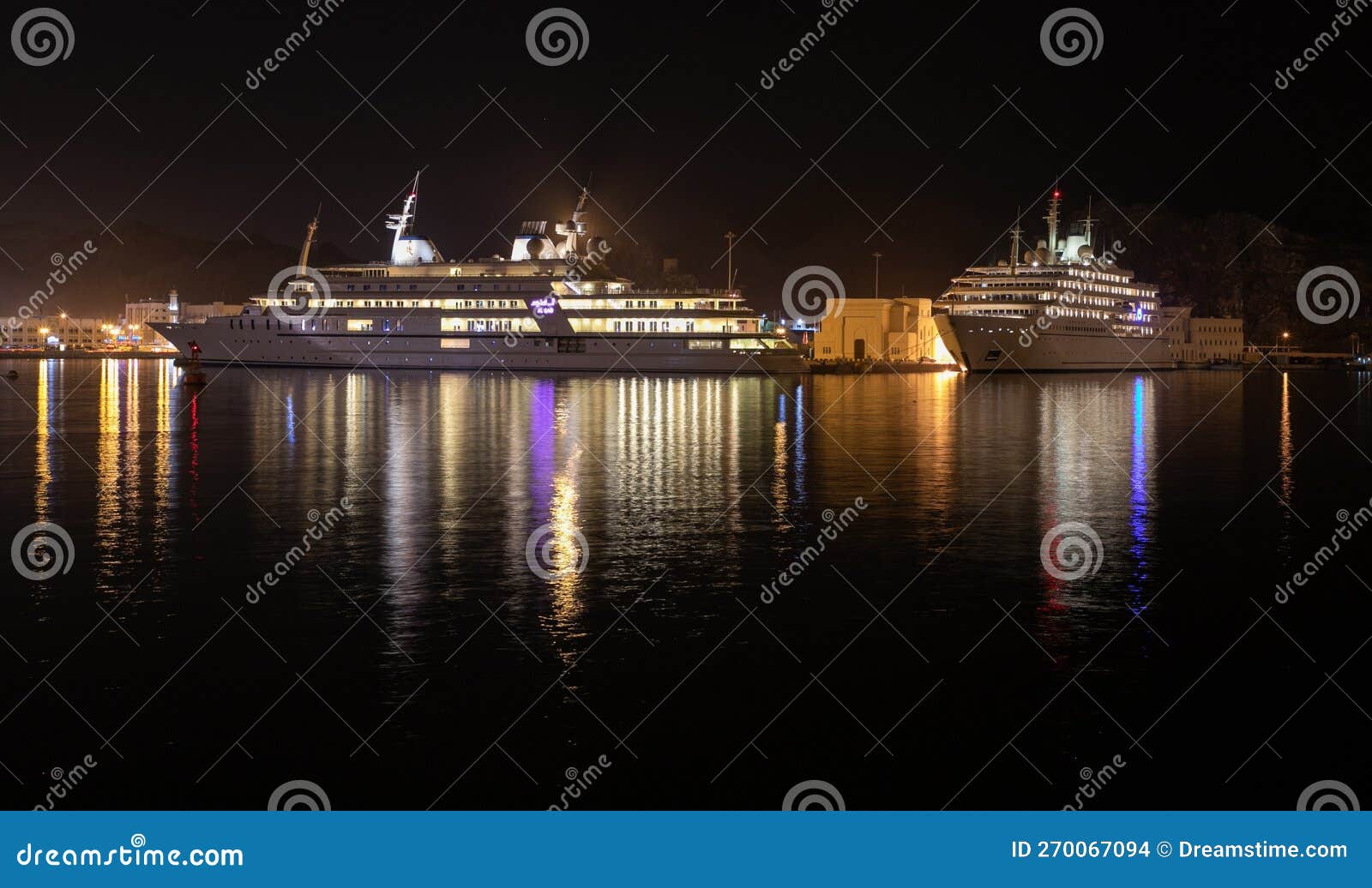 Boat in the Port of Muscat, Oman Editorial Stock Image - Image of gulf ...