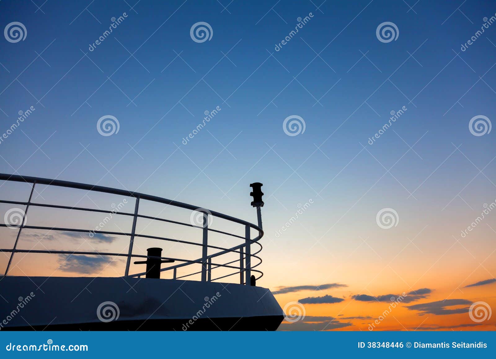 Boat prow close up stock photo. Image of wake, prow, ships - 38348446