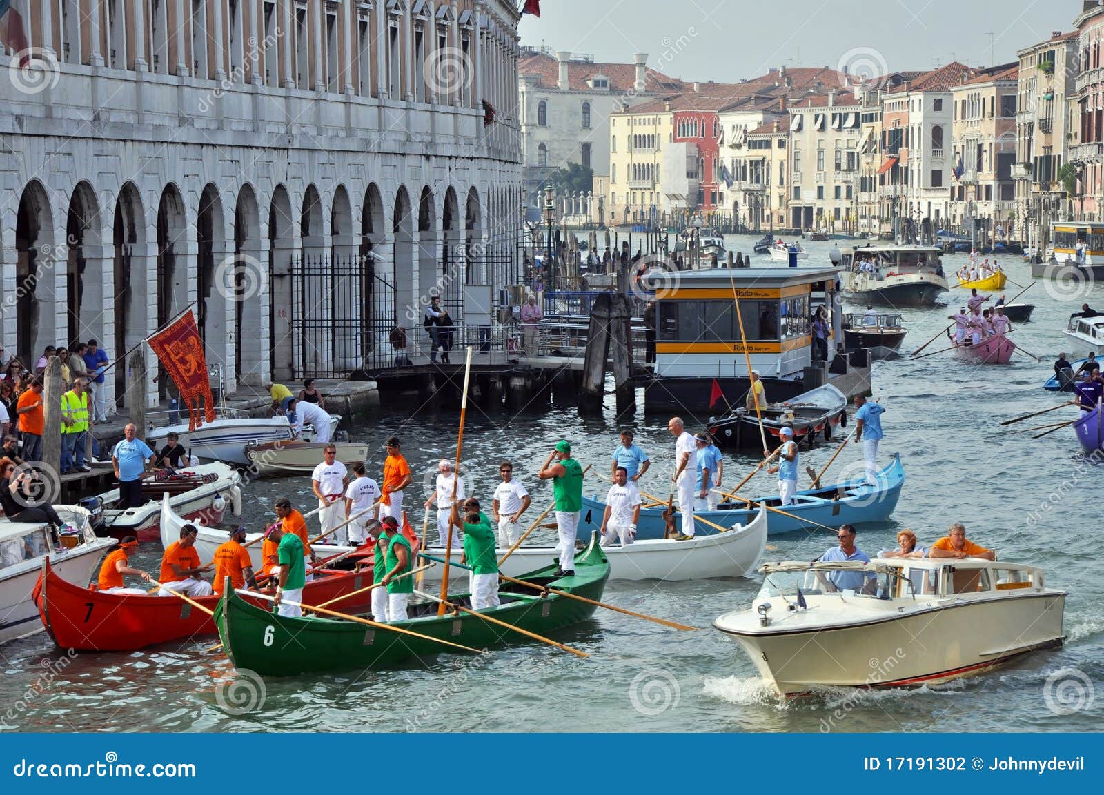 Boat Race in Venice editorial photography. Image of architectural ...