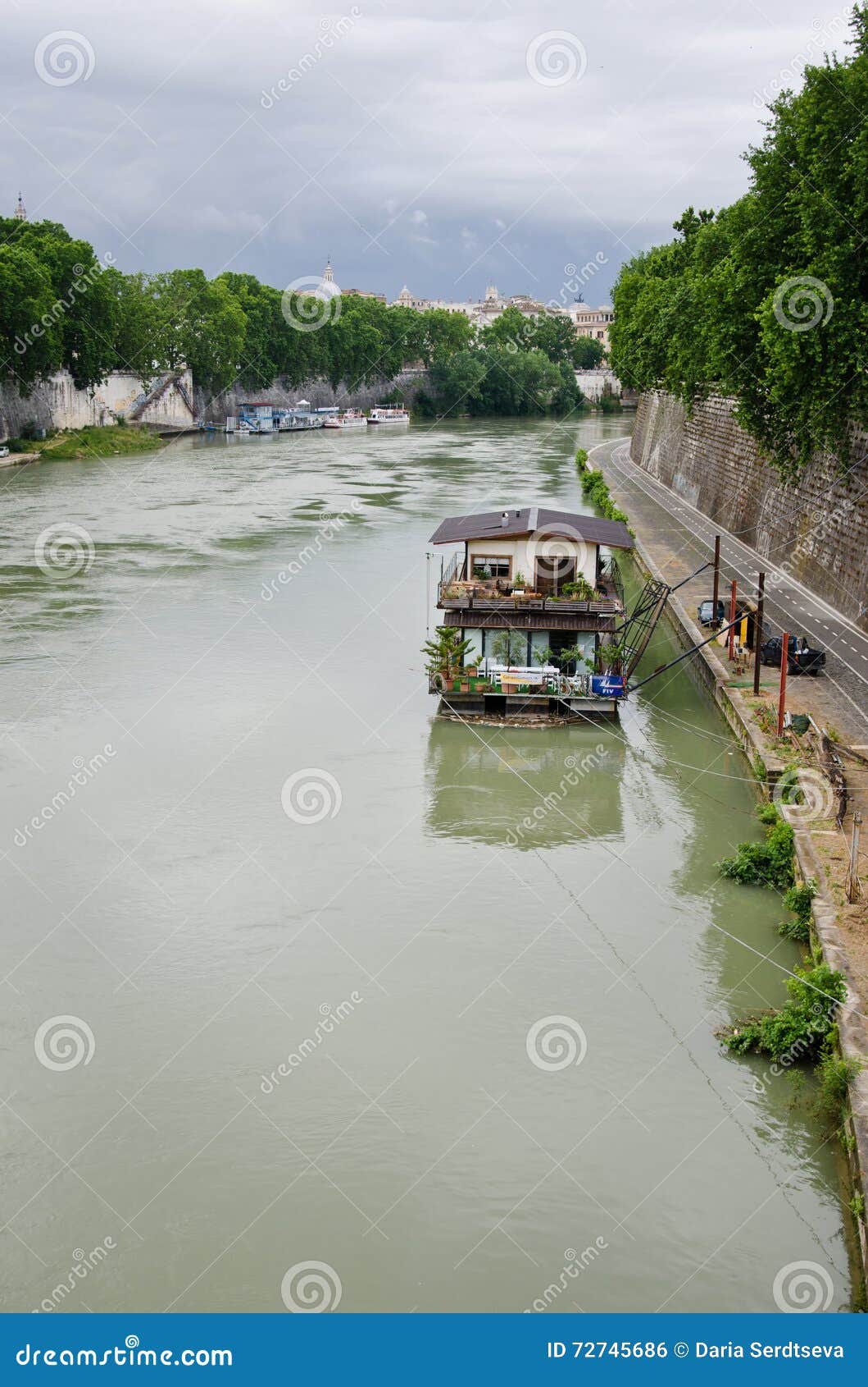 Boat on the River Tiber in Rome Editorial Photo - Image of trip, travel ...