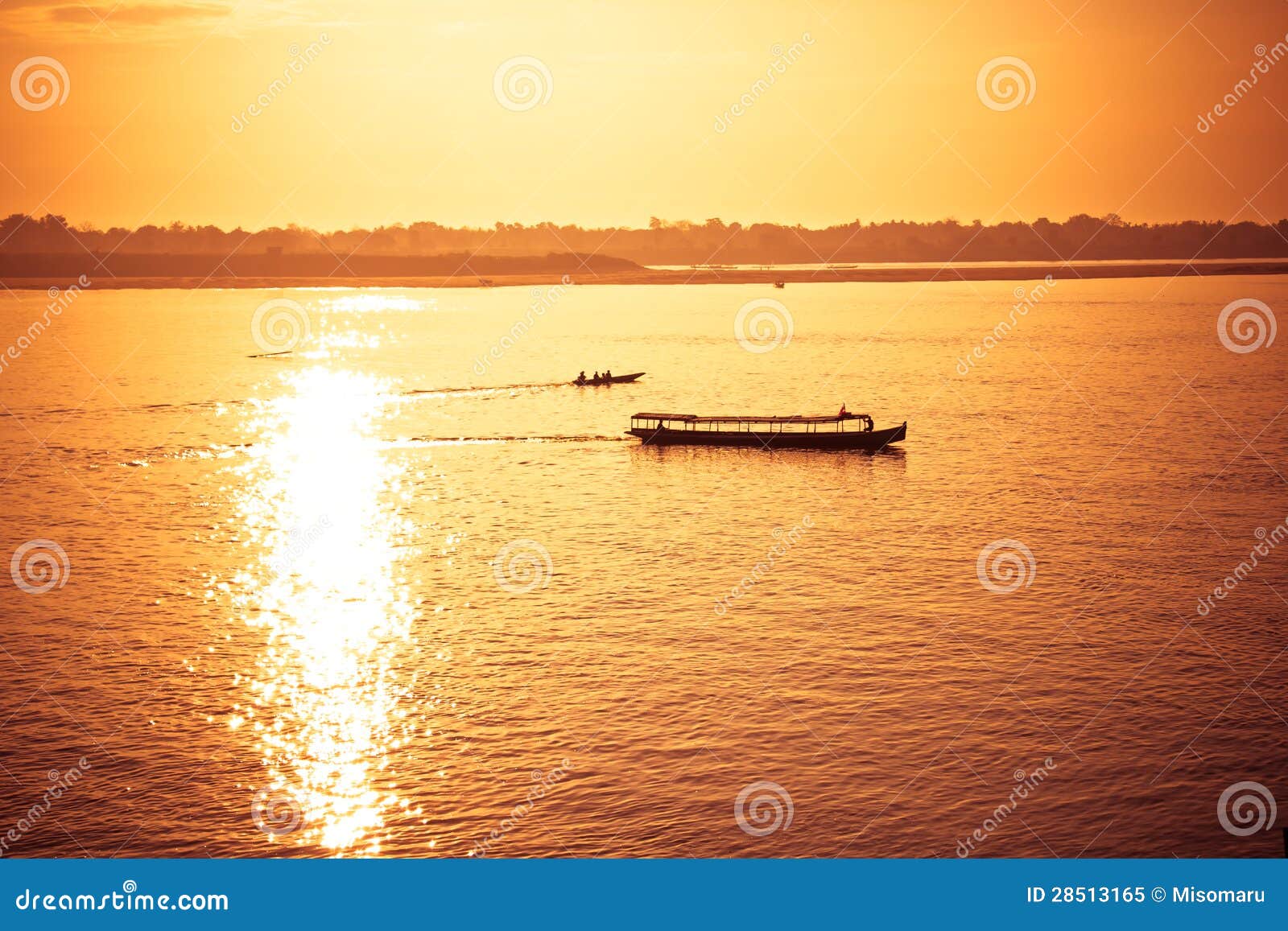 Boat sailing when sunrise stock image. Image of ocean - 28513165