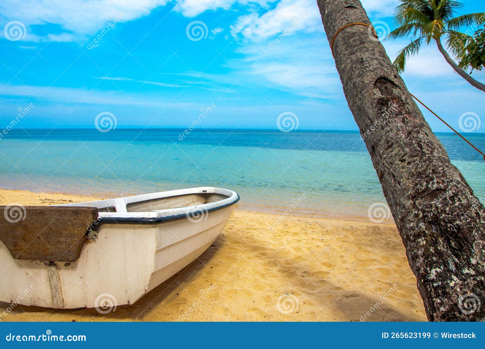 Boat at a Sandy Beach Facing the Horizon of the Sea Stock Image - Image ...