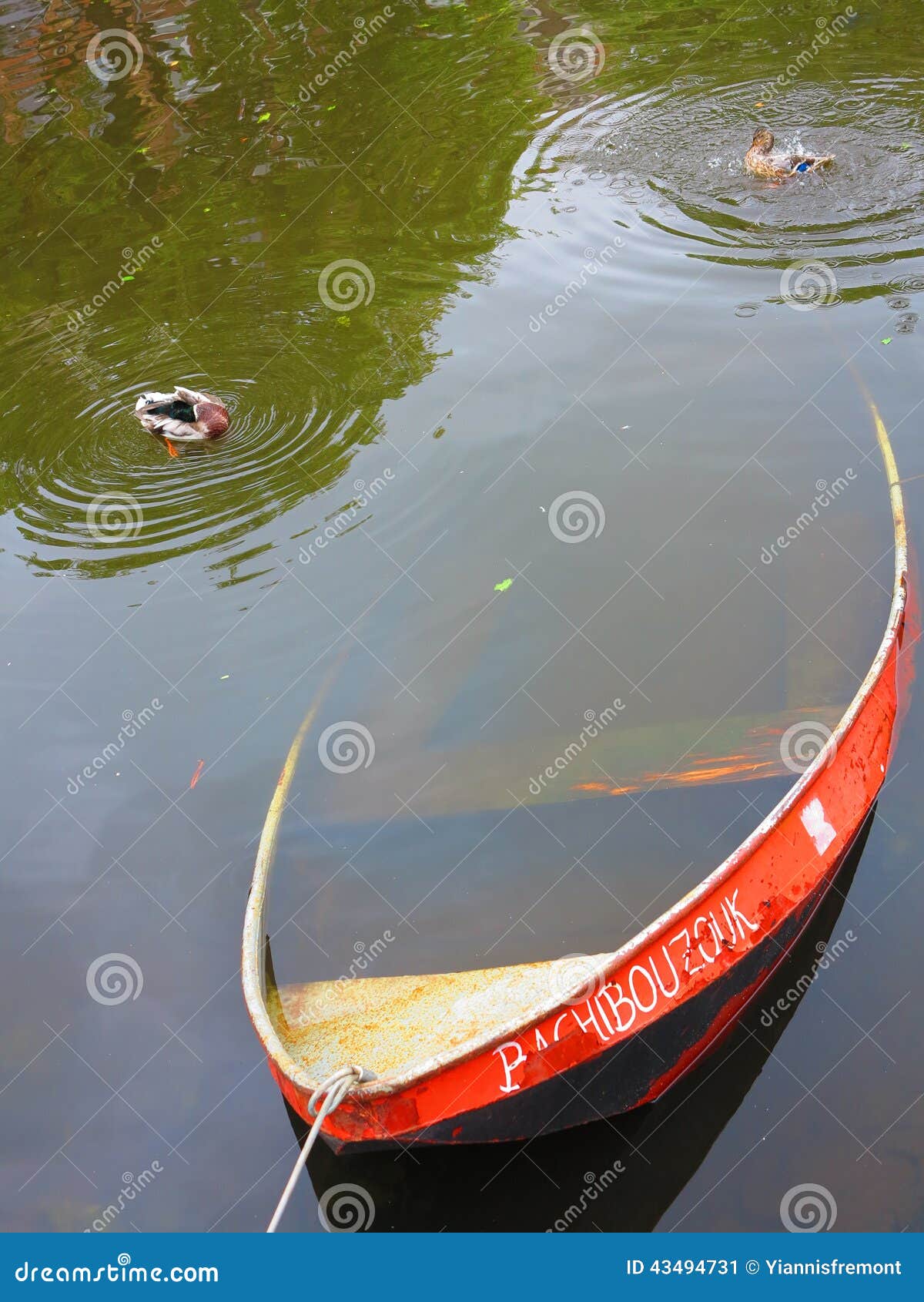 Boat sinking. stock image. Image of water, boat, picturesque - 43494731