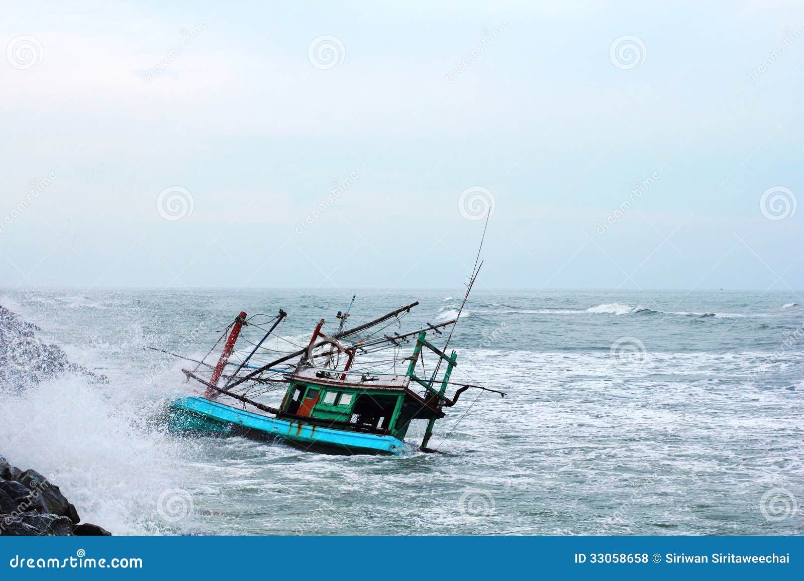 Old Boat Sinking Stock Photography | CartoonDealer.com #67993040