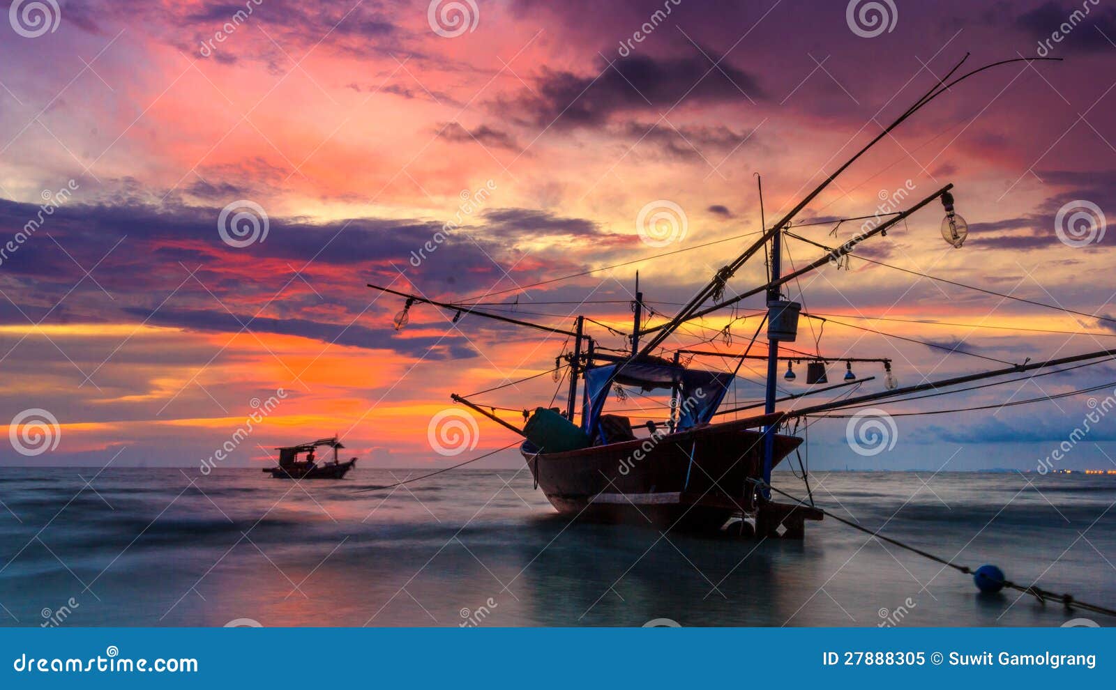 Boat sunset stock image. Image of coastline, harbour - 27888305