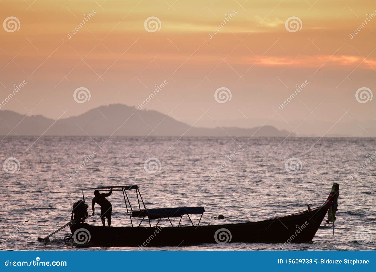Boat sunset scene stock photo. Image of horizon, sunset - 19609738