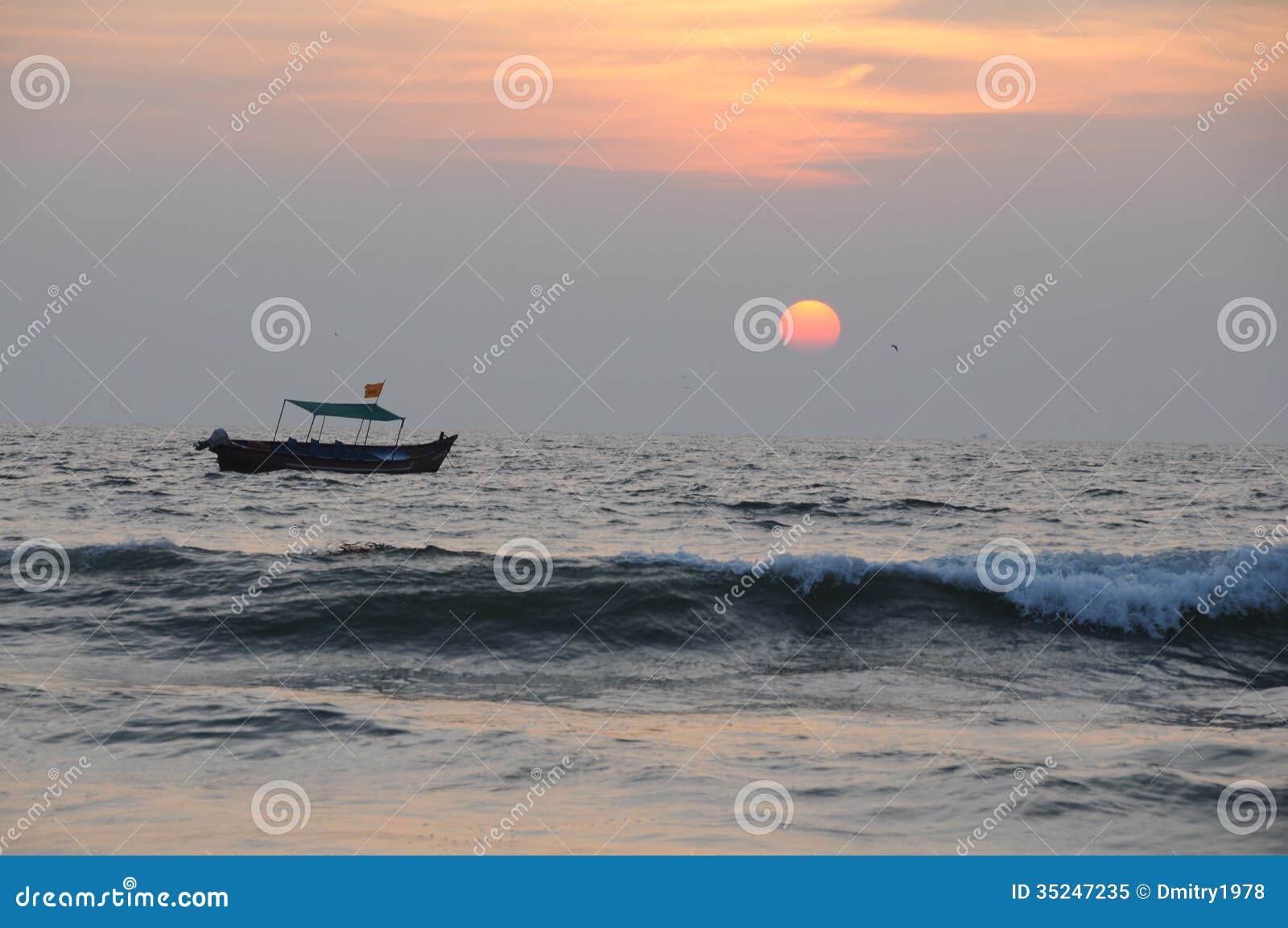 Boat and sunset stock image. Image of dusk, passion, light - 35247235