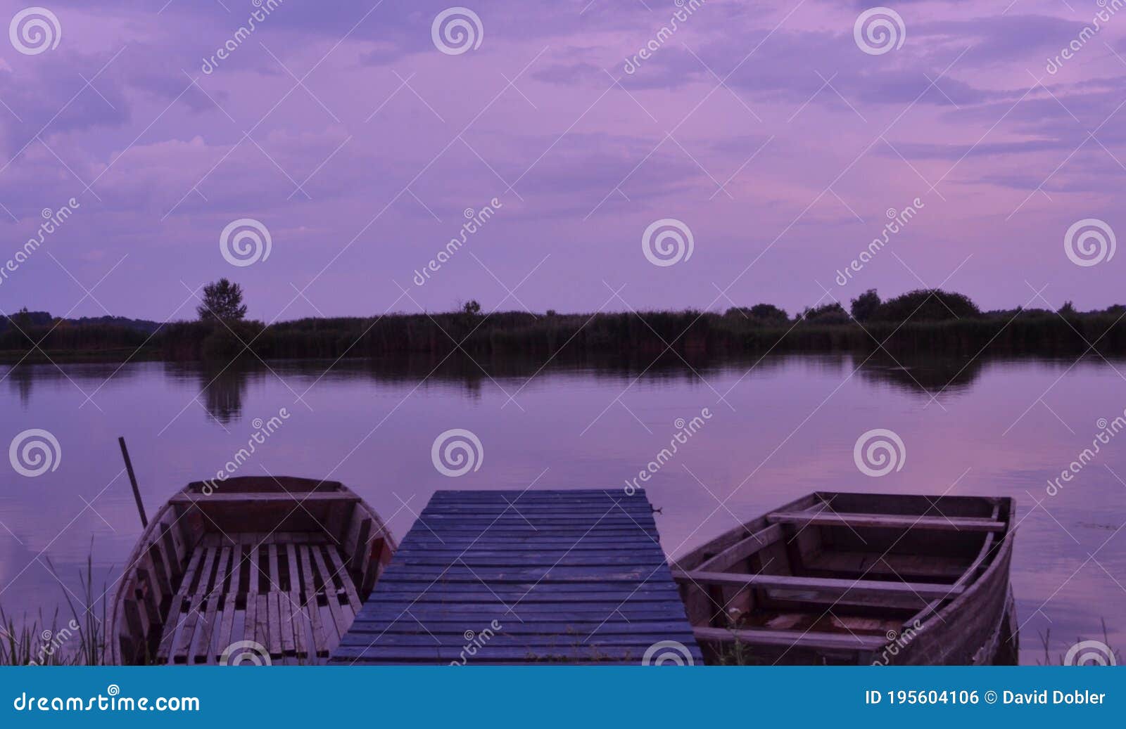 Boat in the Water in the Evening Editorial Photo - Image of drop ...