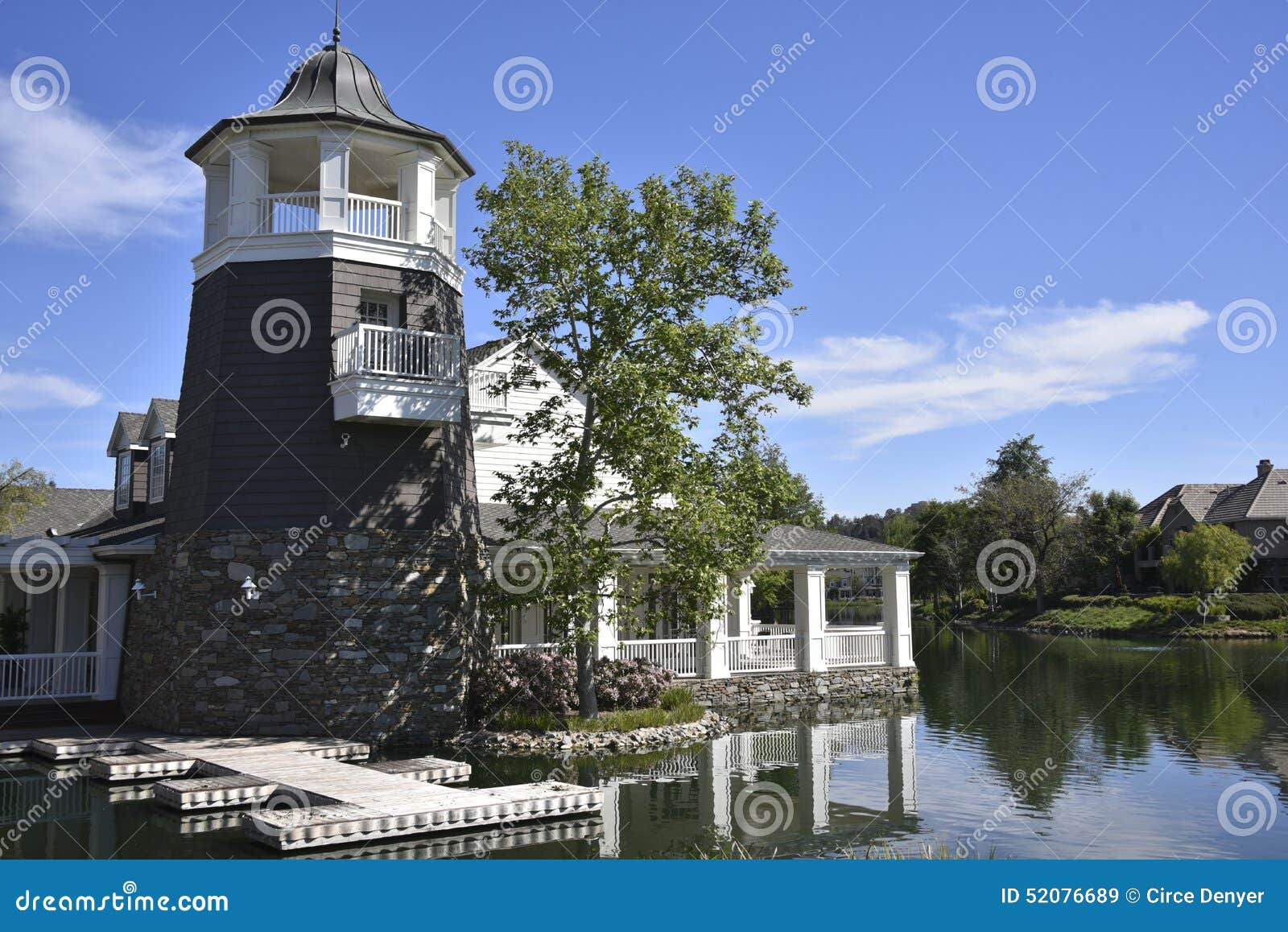 Boathouse and Docks on the Lake Stock Image - Image of green, houses ...