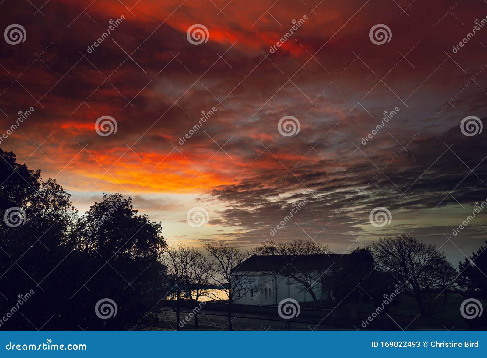 The Boating Pool Building and Lake in Ramsgate, Uk at Sunrise in Winter ...